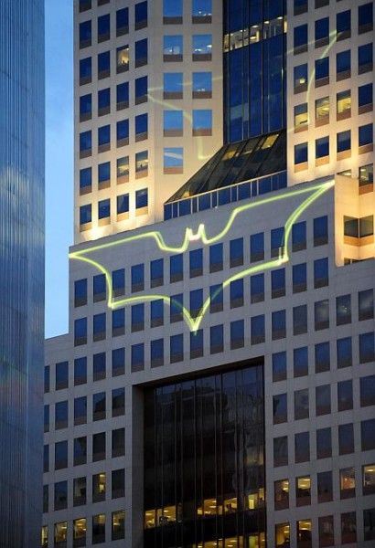 THE DARK KNIGHT RISES News Round-Up: Batman Hits the Snowy Streets of ...