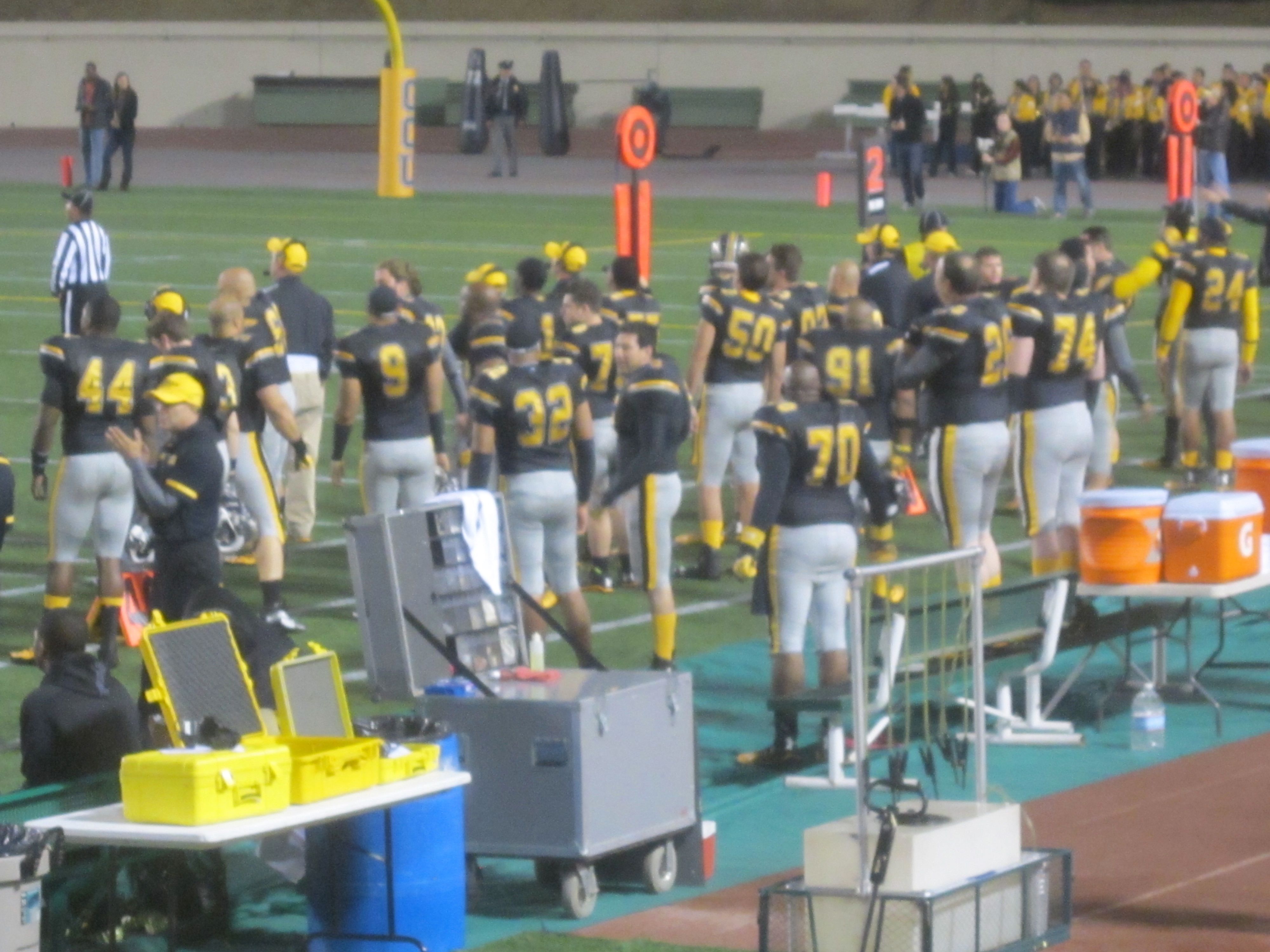 BATMAN VS. SUPERMAN Football Game Images and Video from the Set