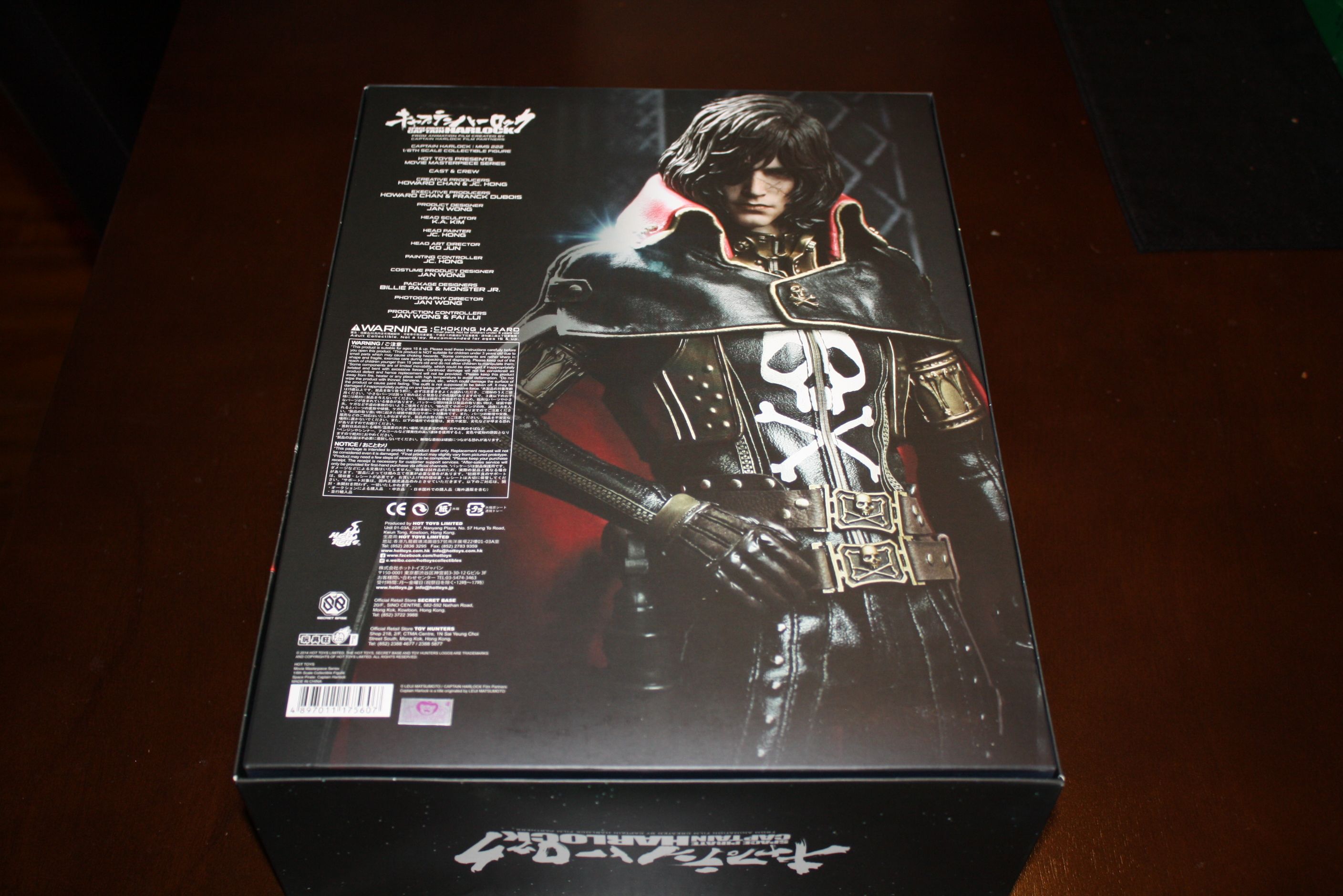 Hot Toys Captain Harlock Figure from Sideshow Collectibles