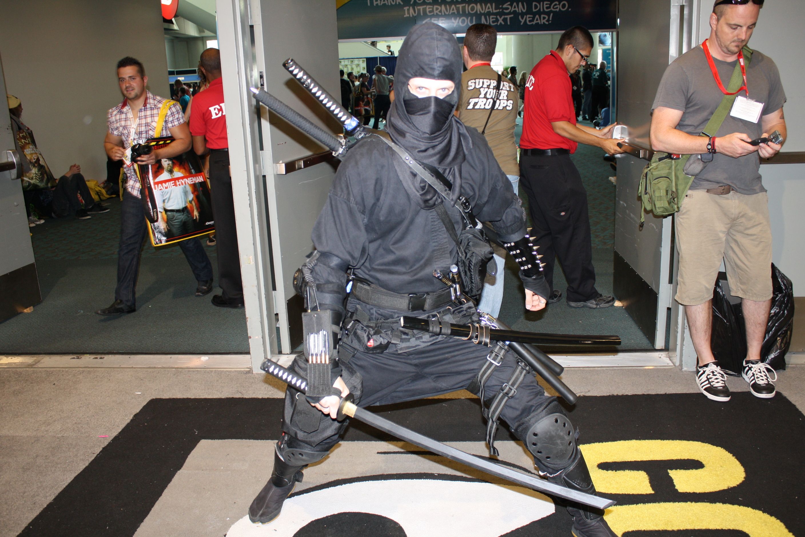Costumes and Cosplay at Comic-Con 2010; Over 80 Pictures of People in ...