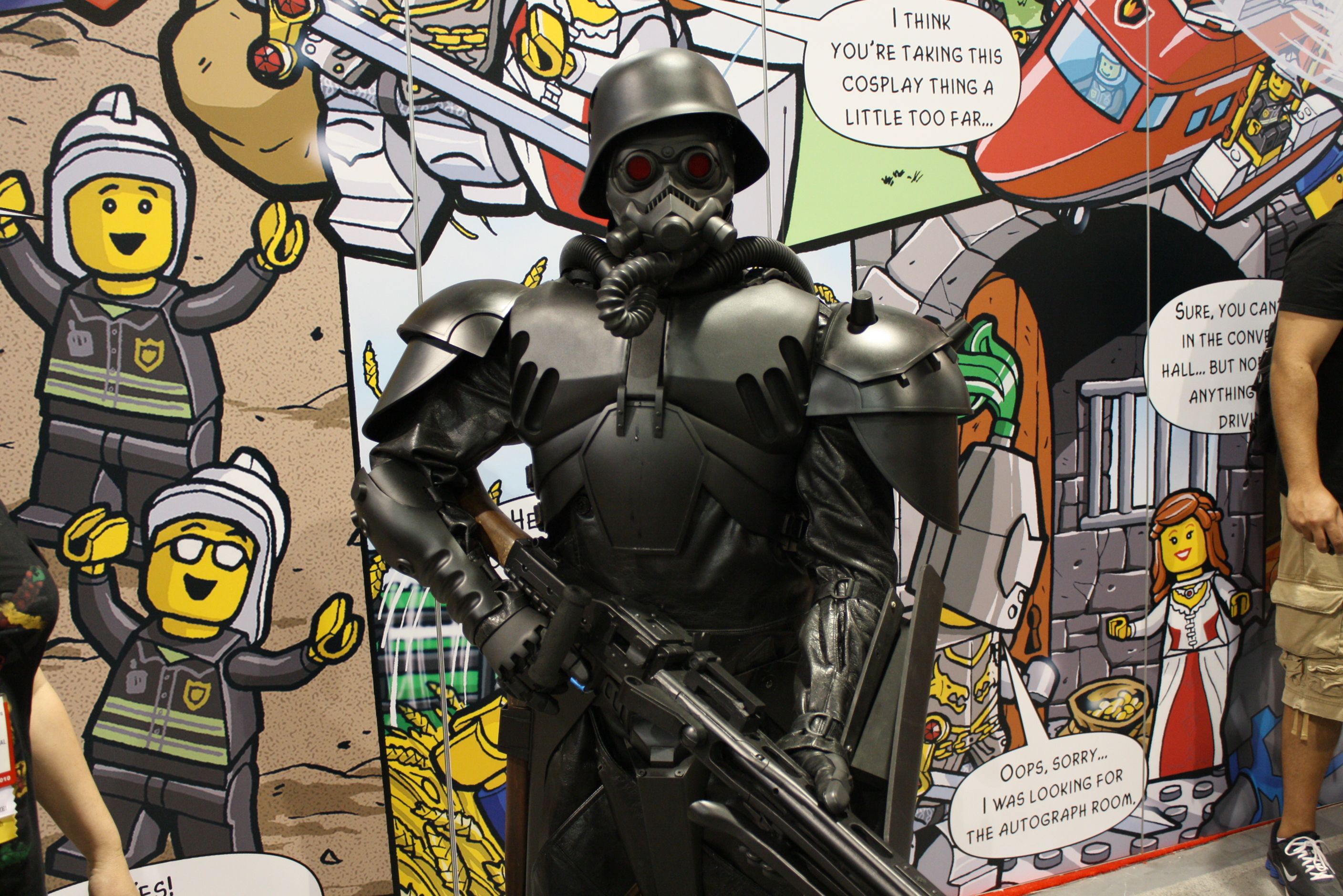 Costumes and Cosplay at Comic-Con 2010; Over 80 Pictures of People in ...