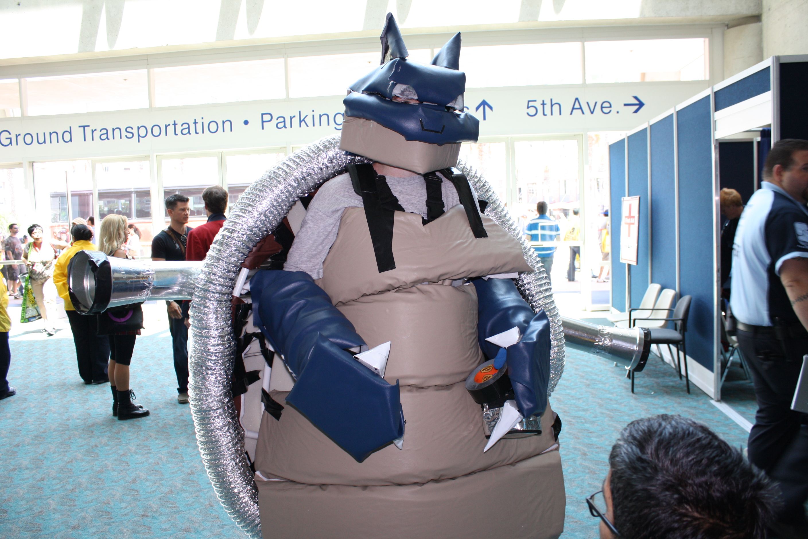 Costumes and Cosplay at Comic-Con 2010; Over 80 Pictures of People in ...