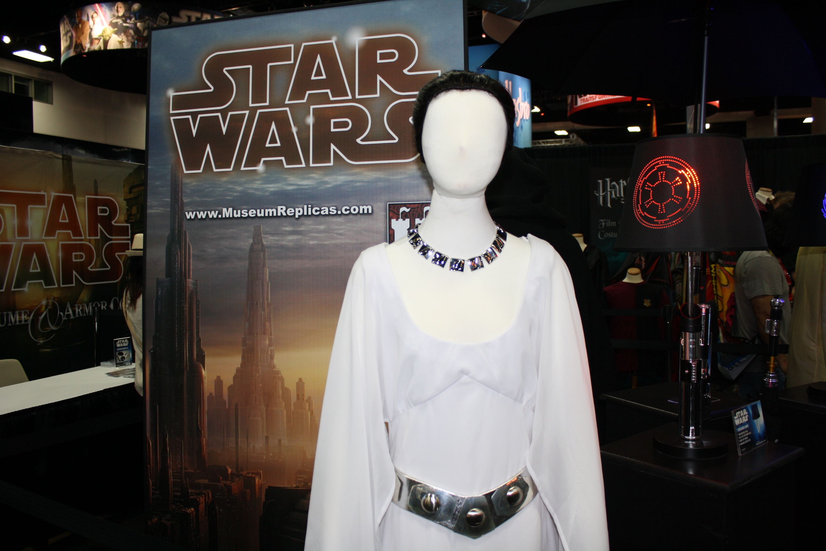 70 Images From Comic-Con Preview Night Including MIB3, GHOST RIDER 2 ...