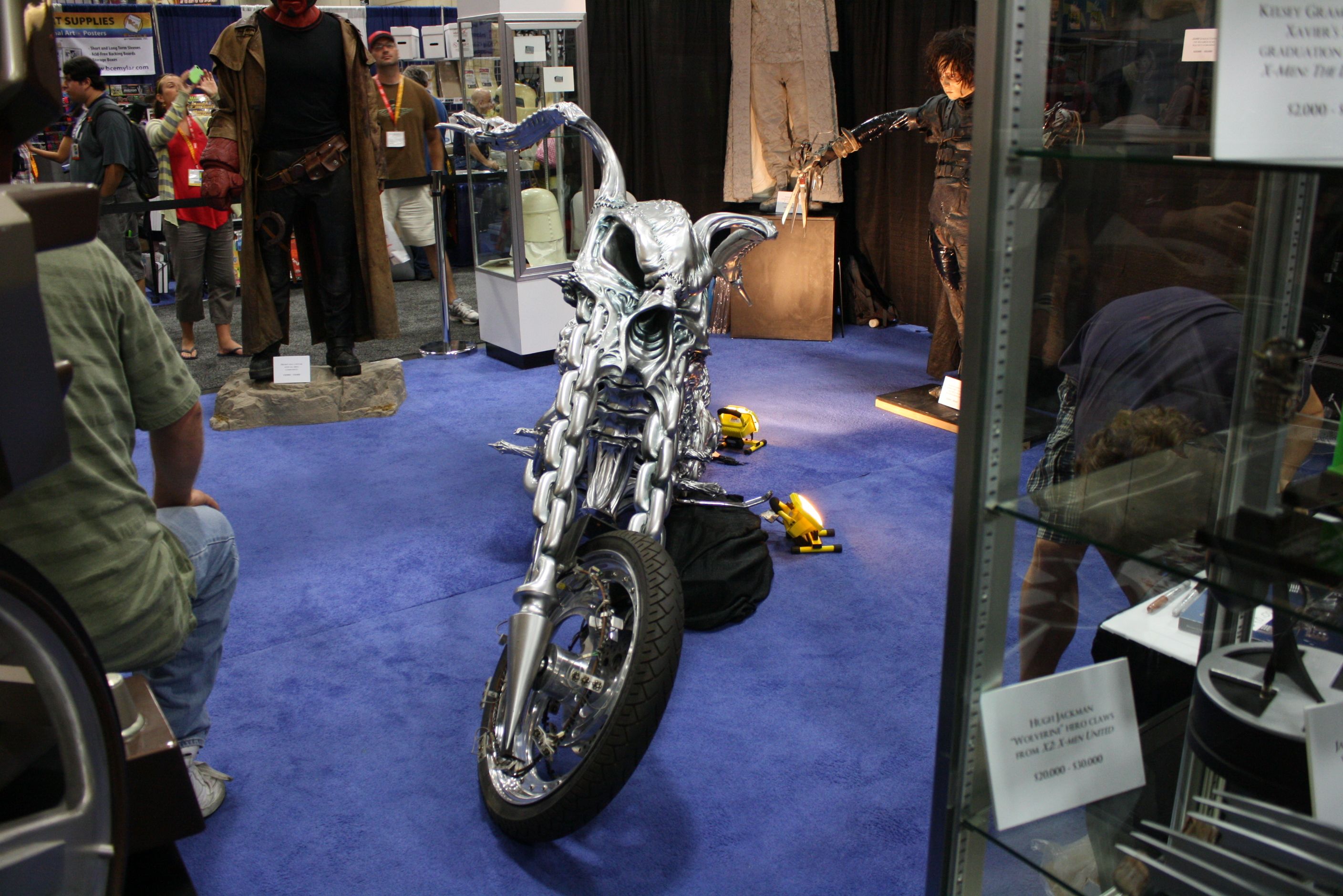 Comic-Con Images From the Convention Floor; Includes IRON MAN 3, STAR ...