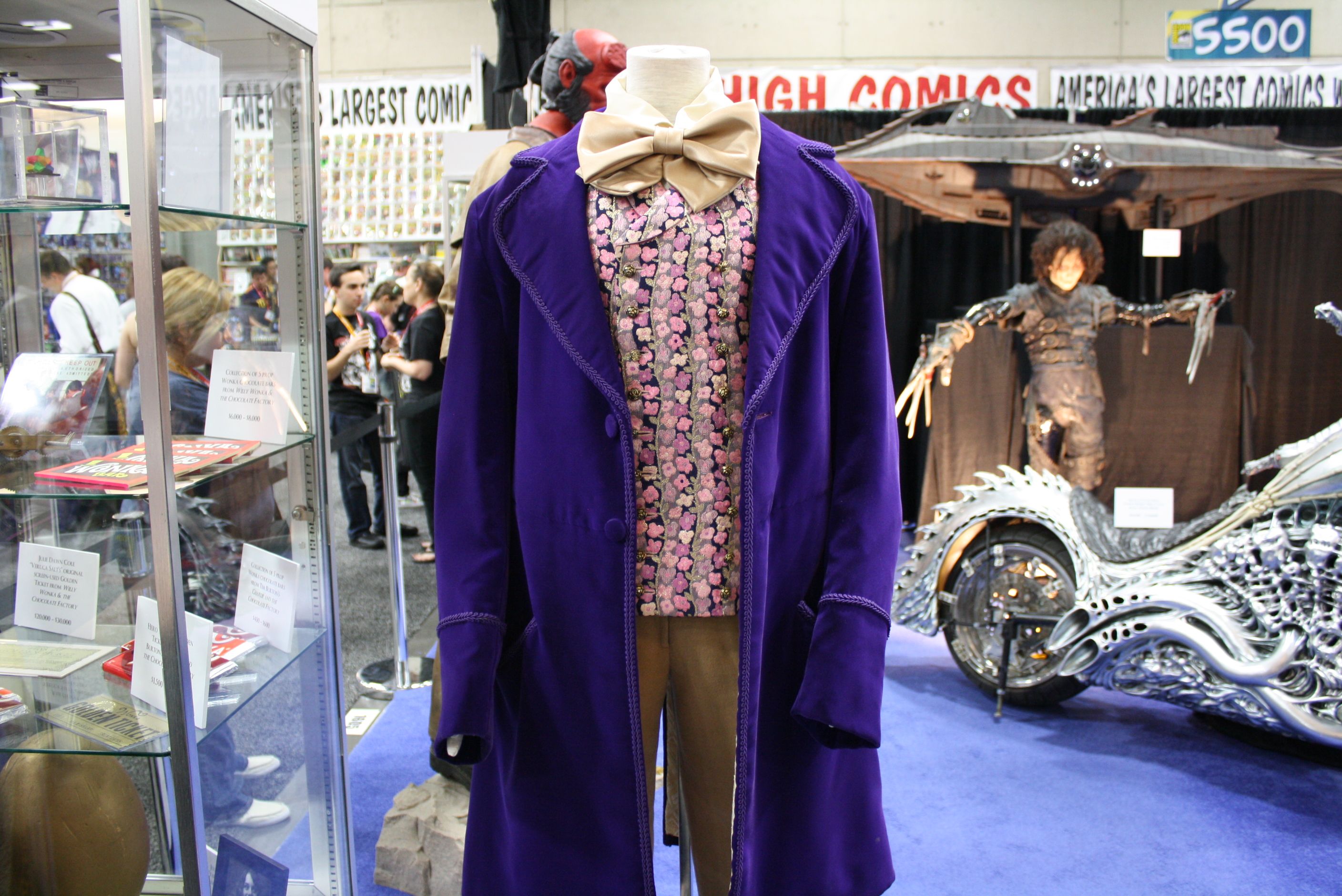 Comic-Con Images From the Convention Floor; Includes IRON MAN 3, STAR ...