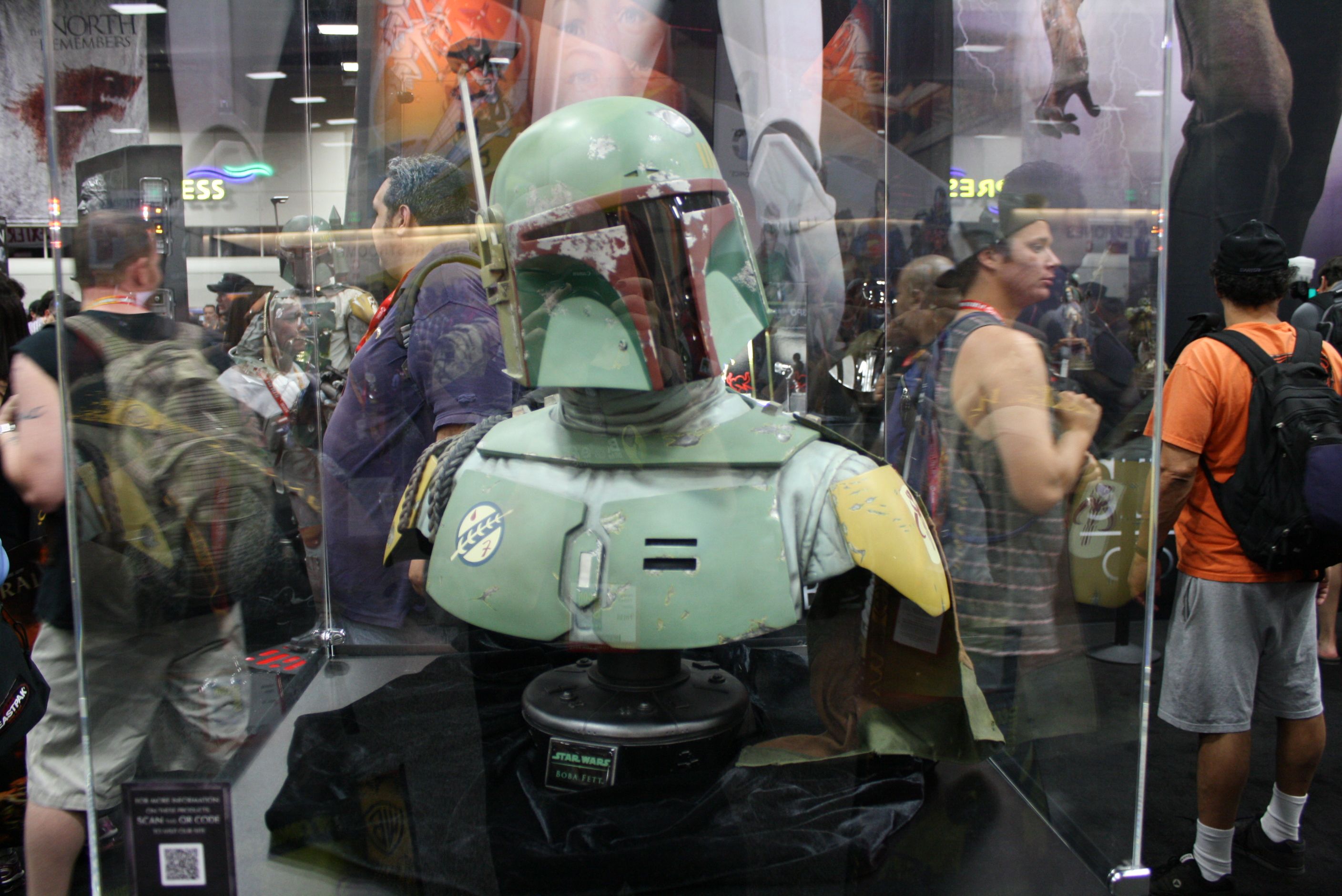 Comic-Con Images From the Convention Floor; Includes IRON MAN 3, STAR ...
