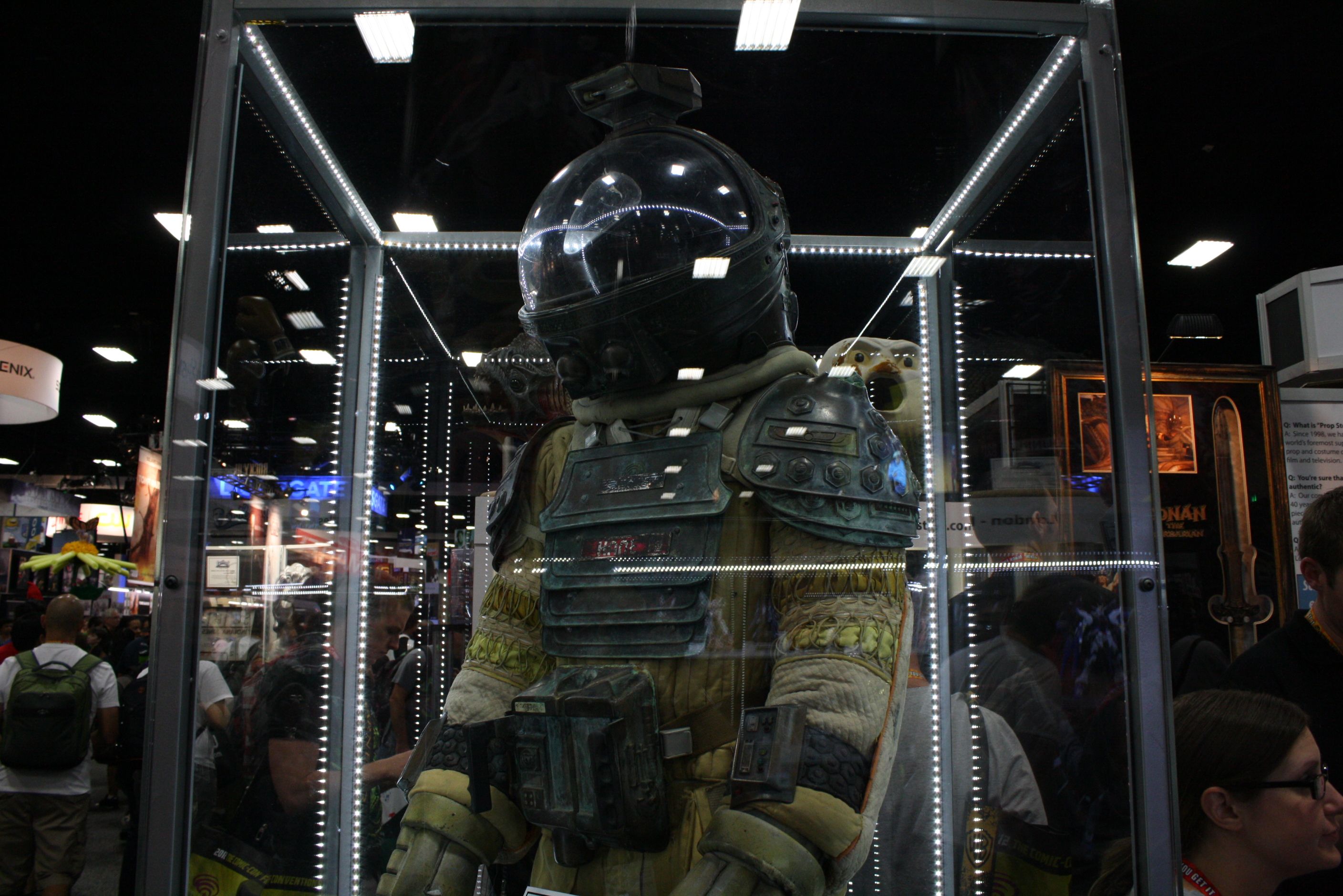 Comic-Con Images From the Convention Floor; Includes IRON MAN 3, STAR ...
