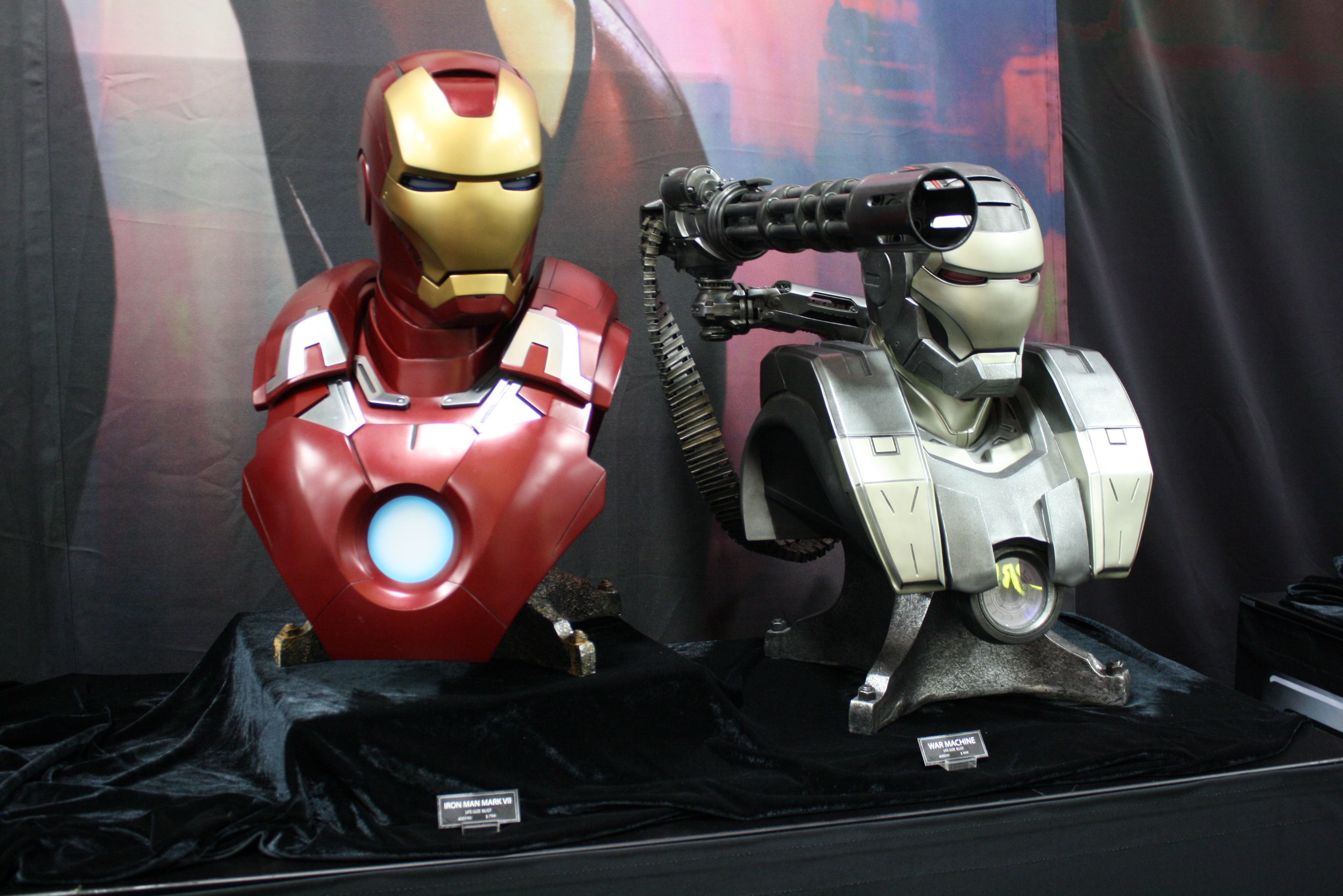 Comic-Con Images From the Convention Floor; Includes IRON MAN 3, STAR ...
