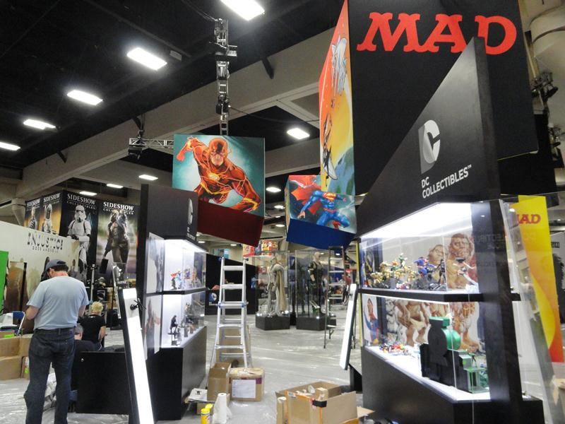 Comic Con Images of the Convention Floor Including IRON MAN 3, THE ...