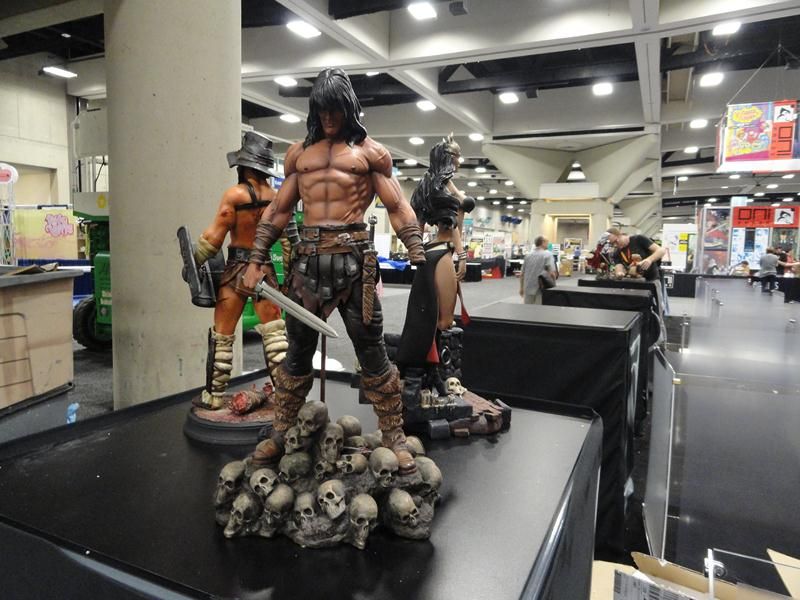 Comic Con Images of the Convention Floor Including IRON MAN 3, THE ...