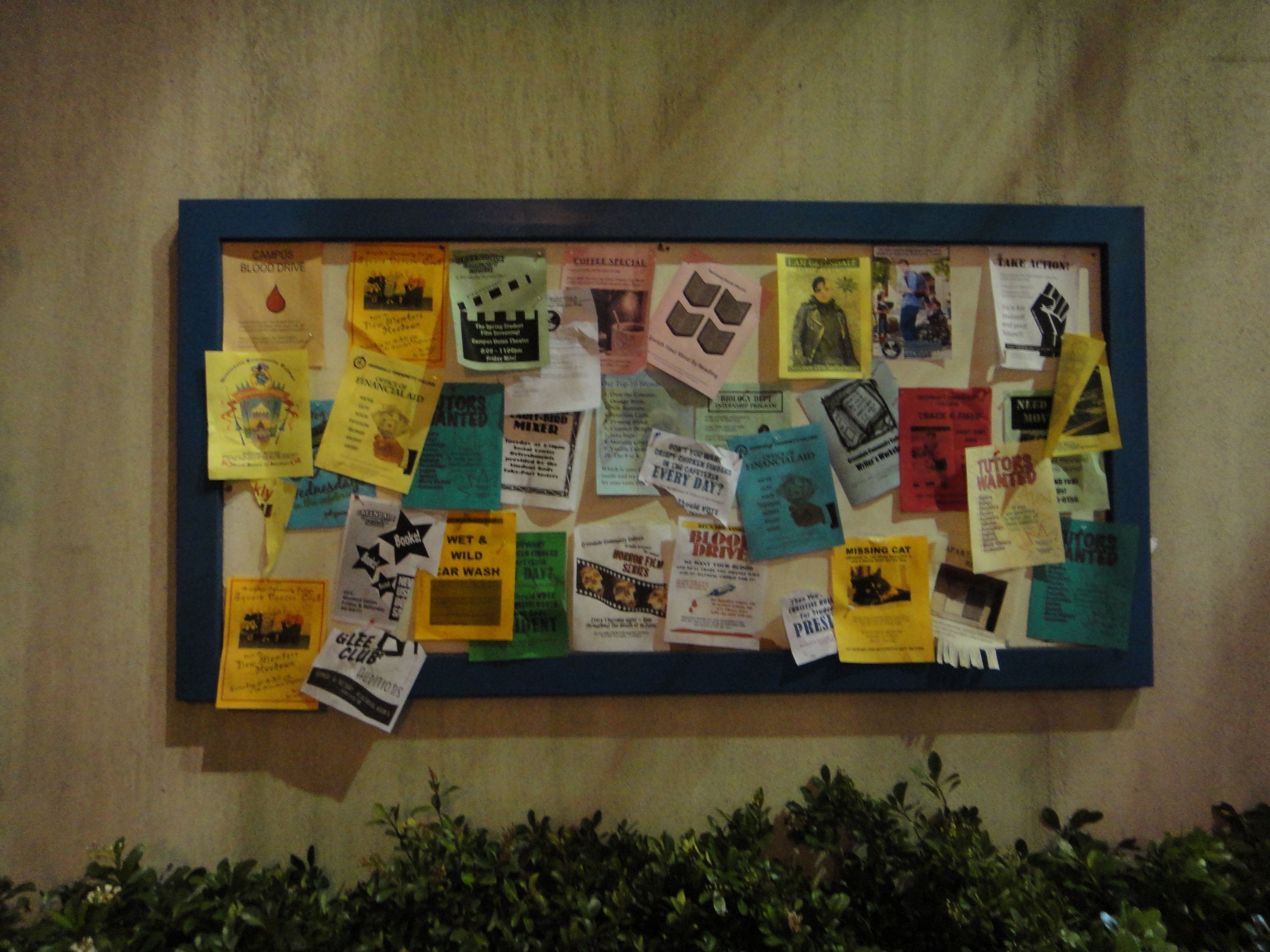 COMMUNITY Set Photos