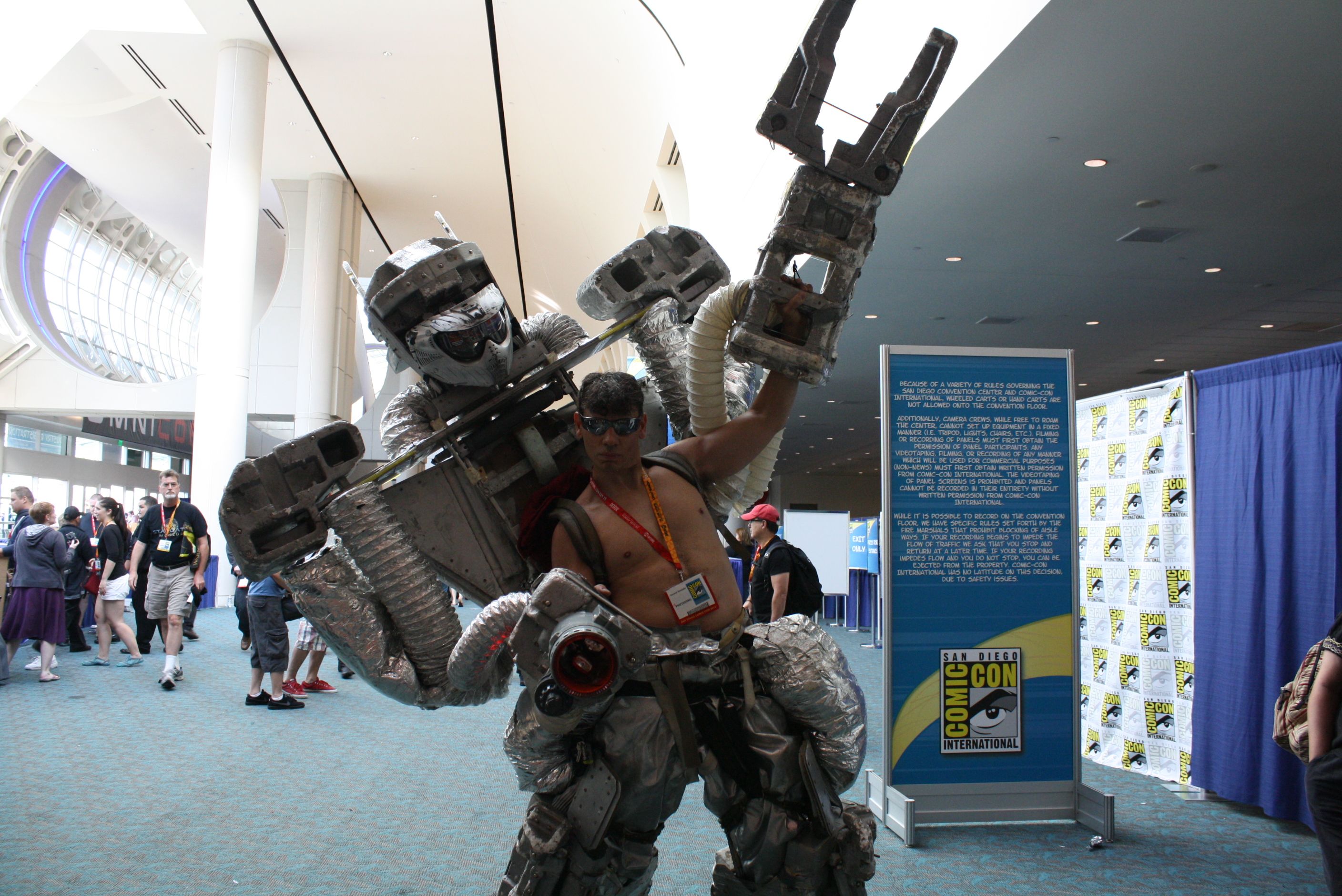 Cosplay Comic-Con Images and Pictures
