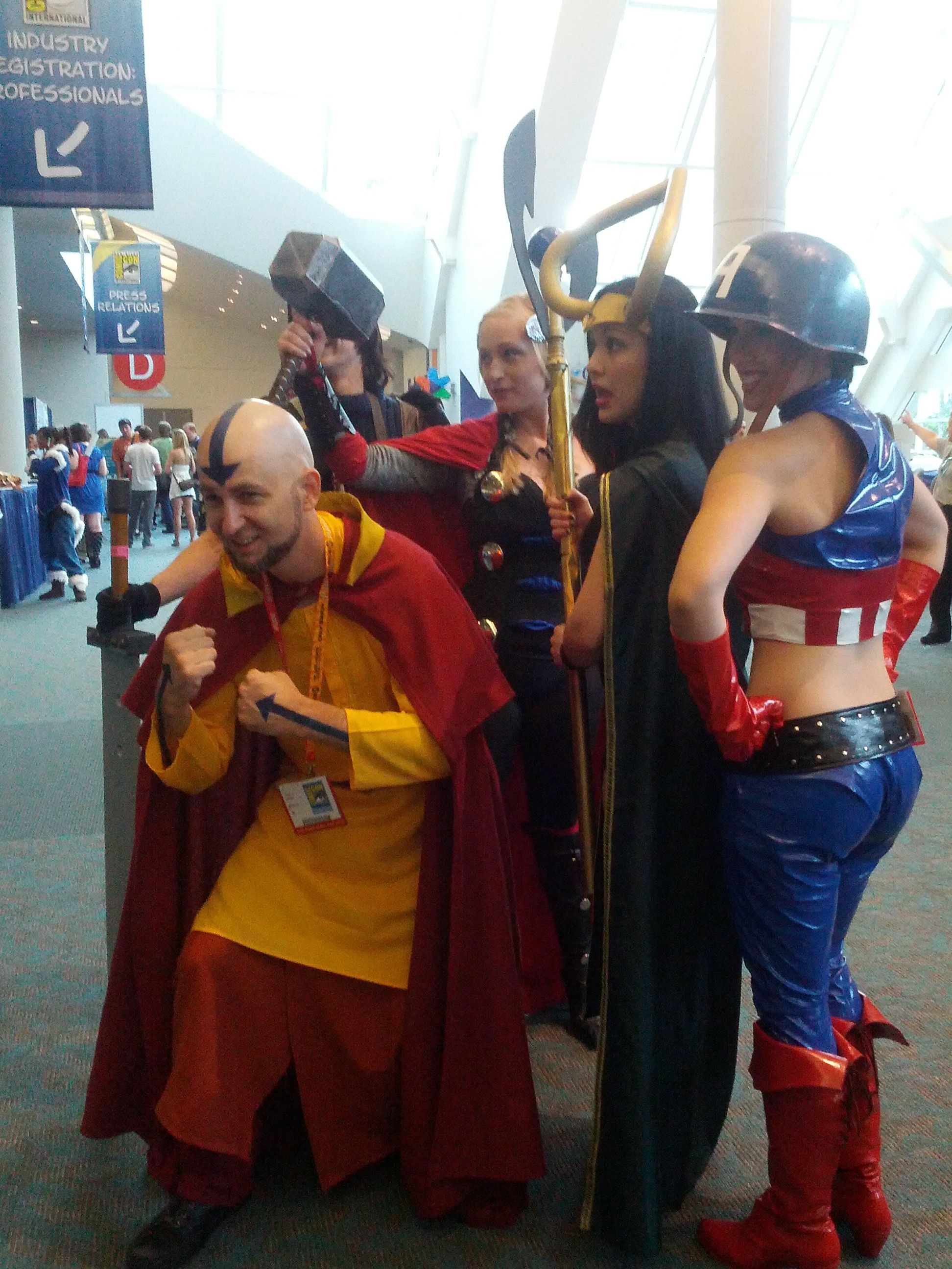 Cosplay Comic-Con Images and Pictures