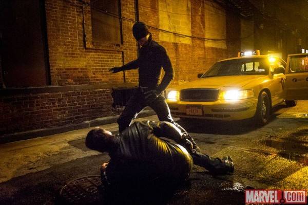 New Daredevil Netflix Show Images Reveal the Blind Crime-Fighter