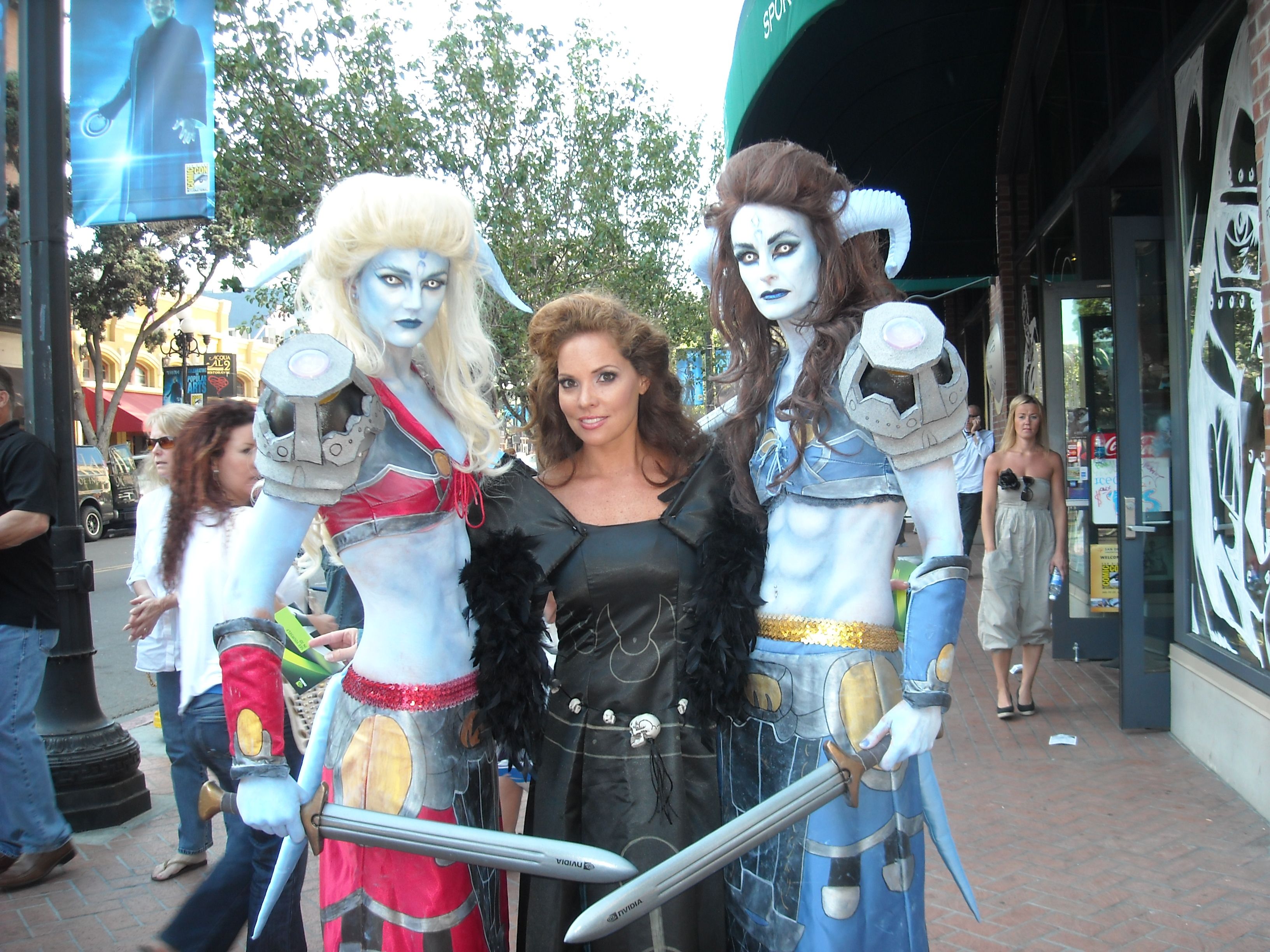 Costumes and Cosplay at Comic-Con 2010; Over 80 Pictures of People in ...