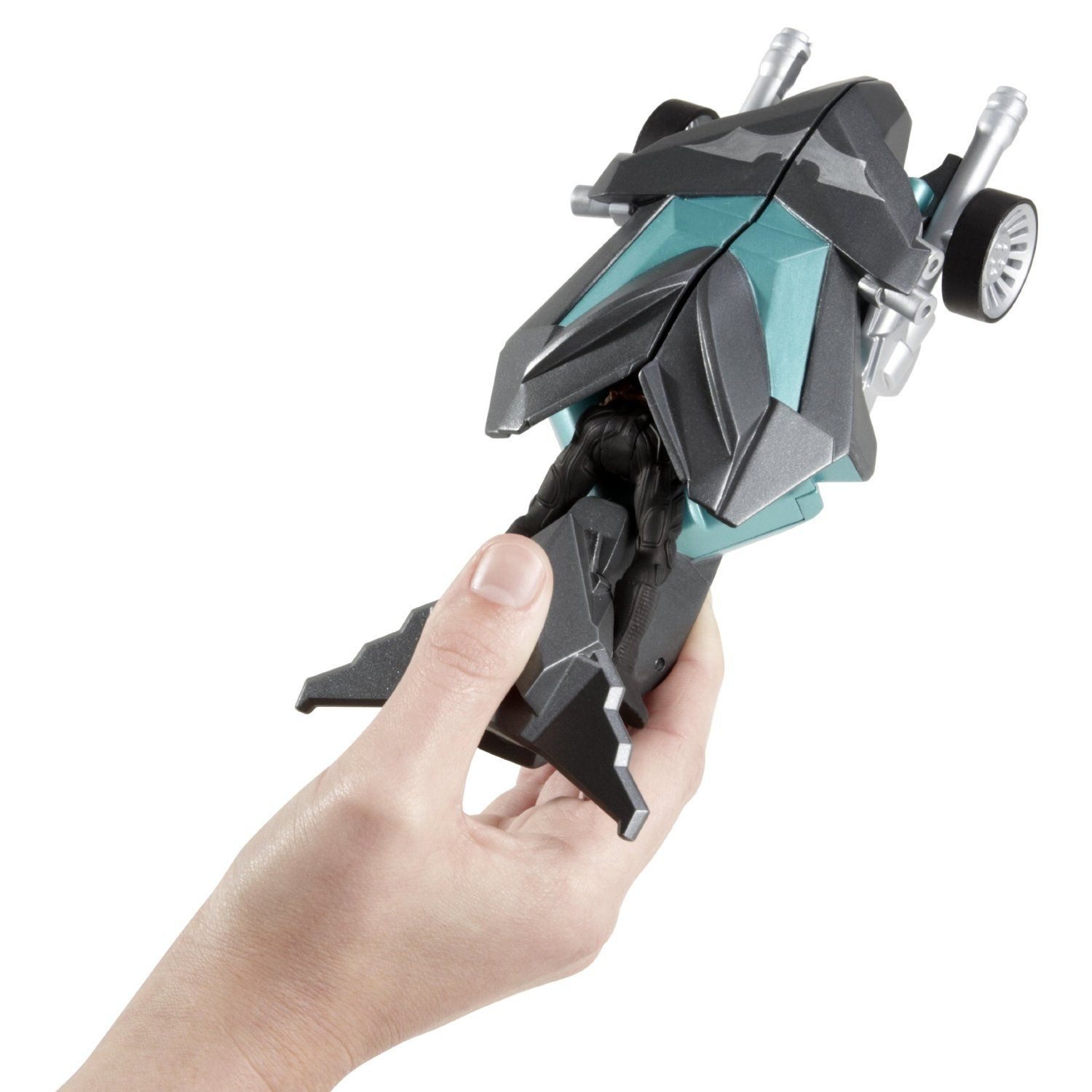 THE DARK KNIGHT RISES Figures and Toys Feature More Vehicles and ...