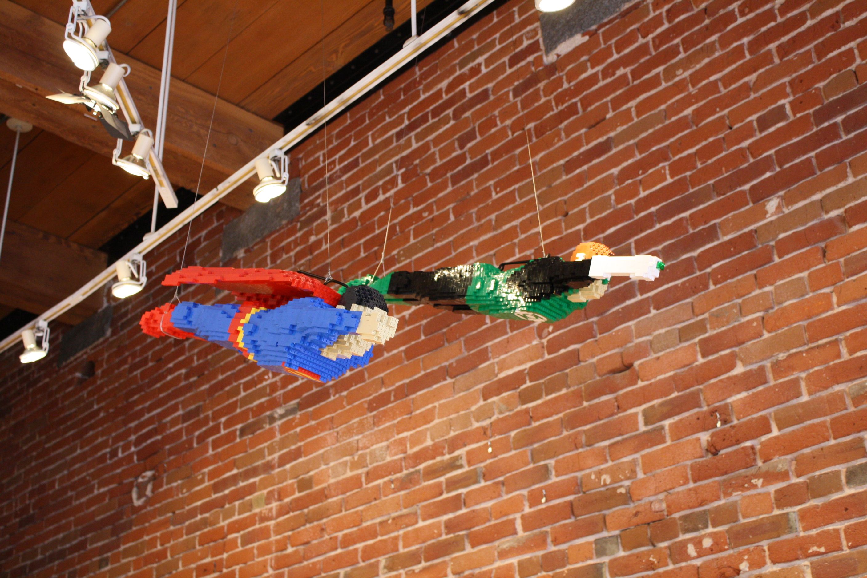 Comic-Con: DARKNESS & LIGHT Art Show