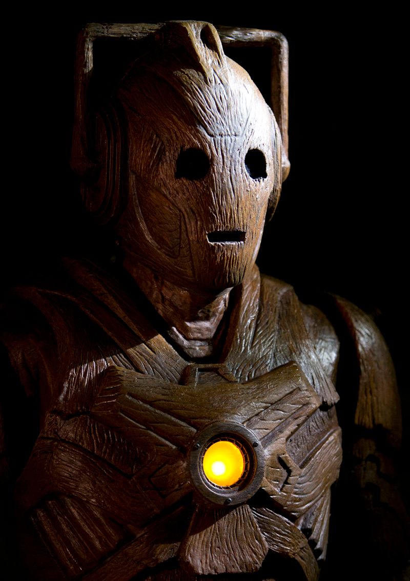 DOCTOR WHO TIME OF THE DOCTOR Trailer, Images, and Poster