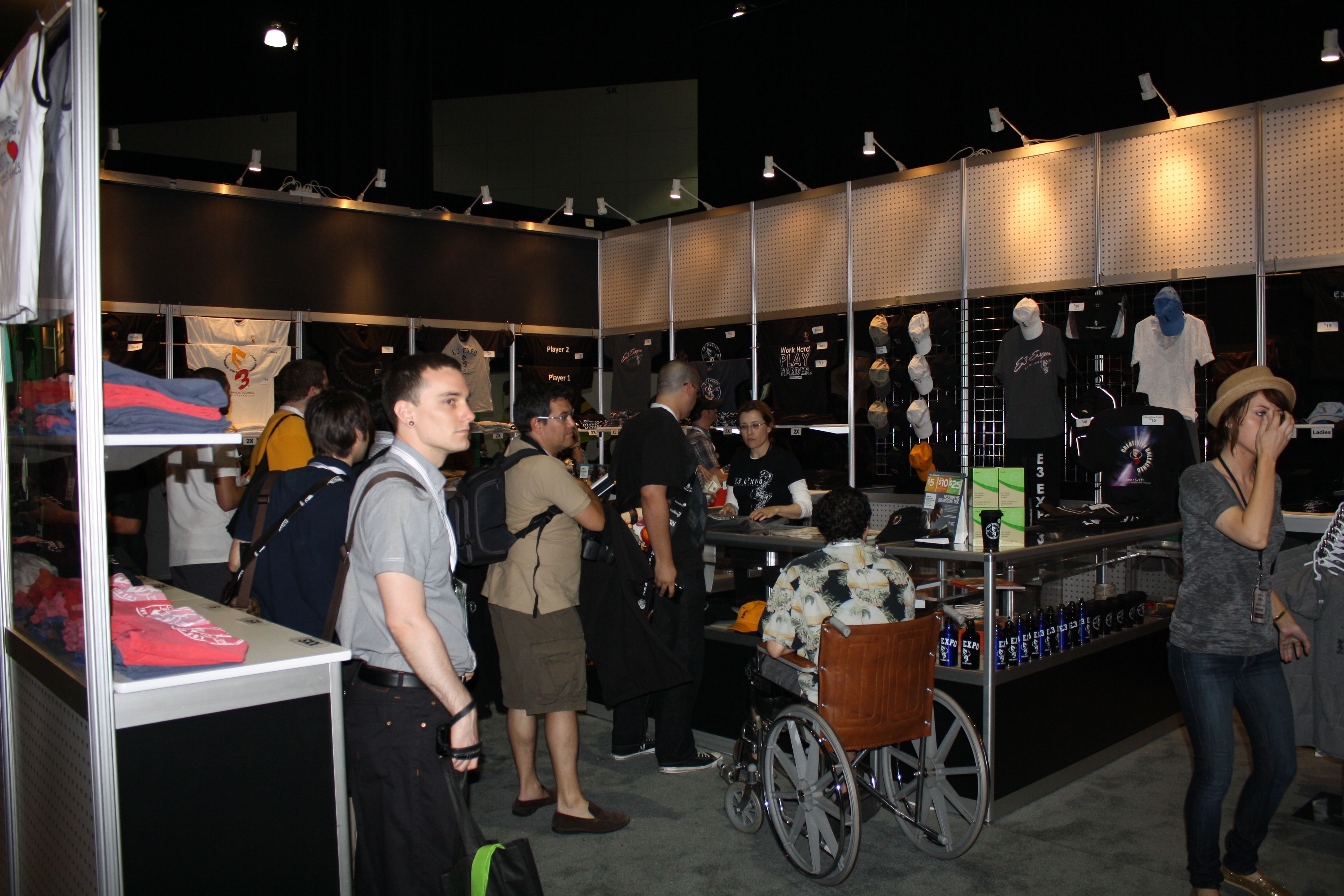 E3 2010 Images Booth Babes, TRON Controllers, and Nintendo, Sony, Xbox Booths