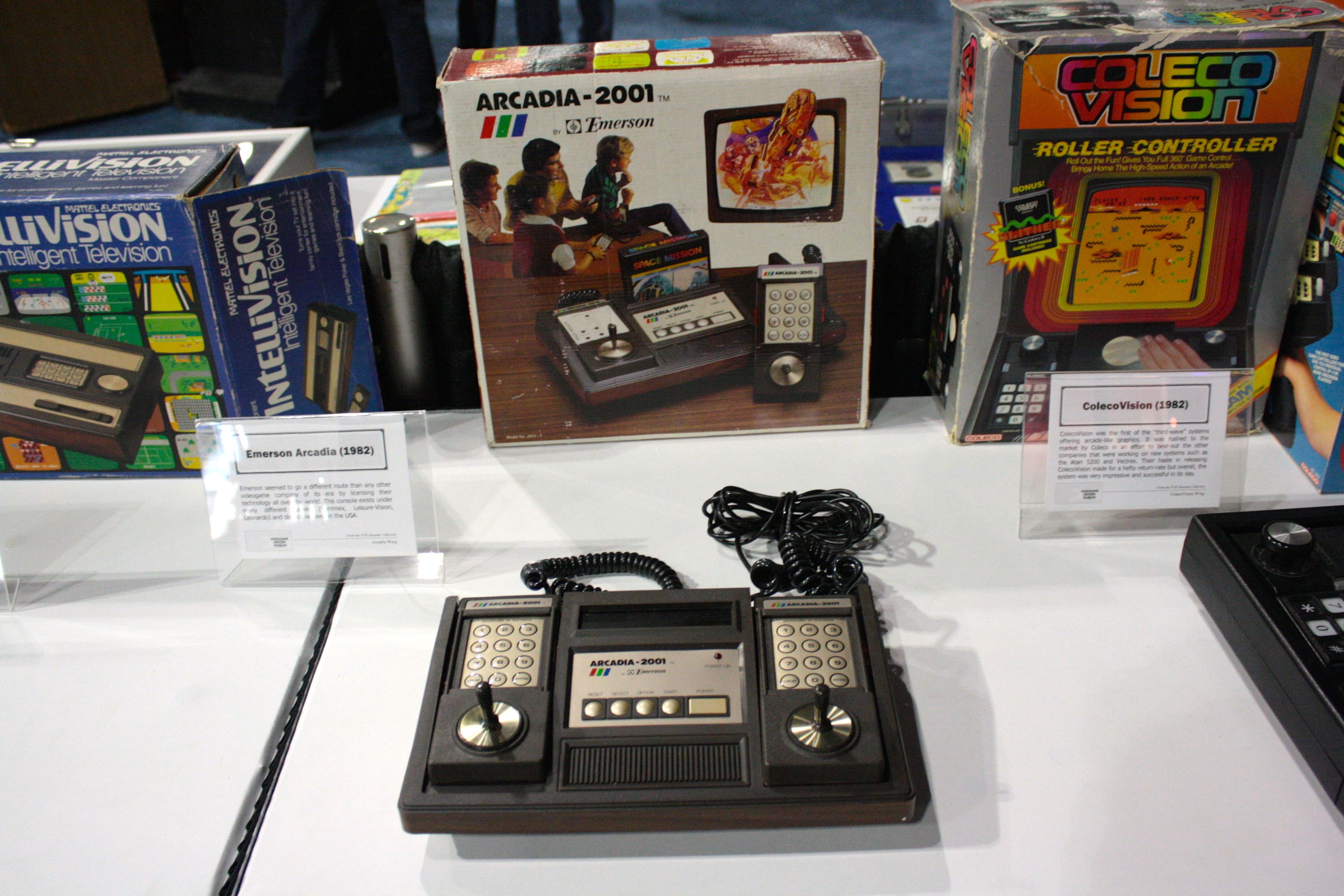 E3 2014 Vintage Gaming Collection Images