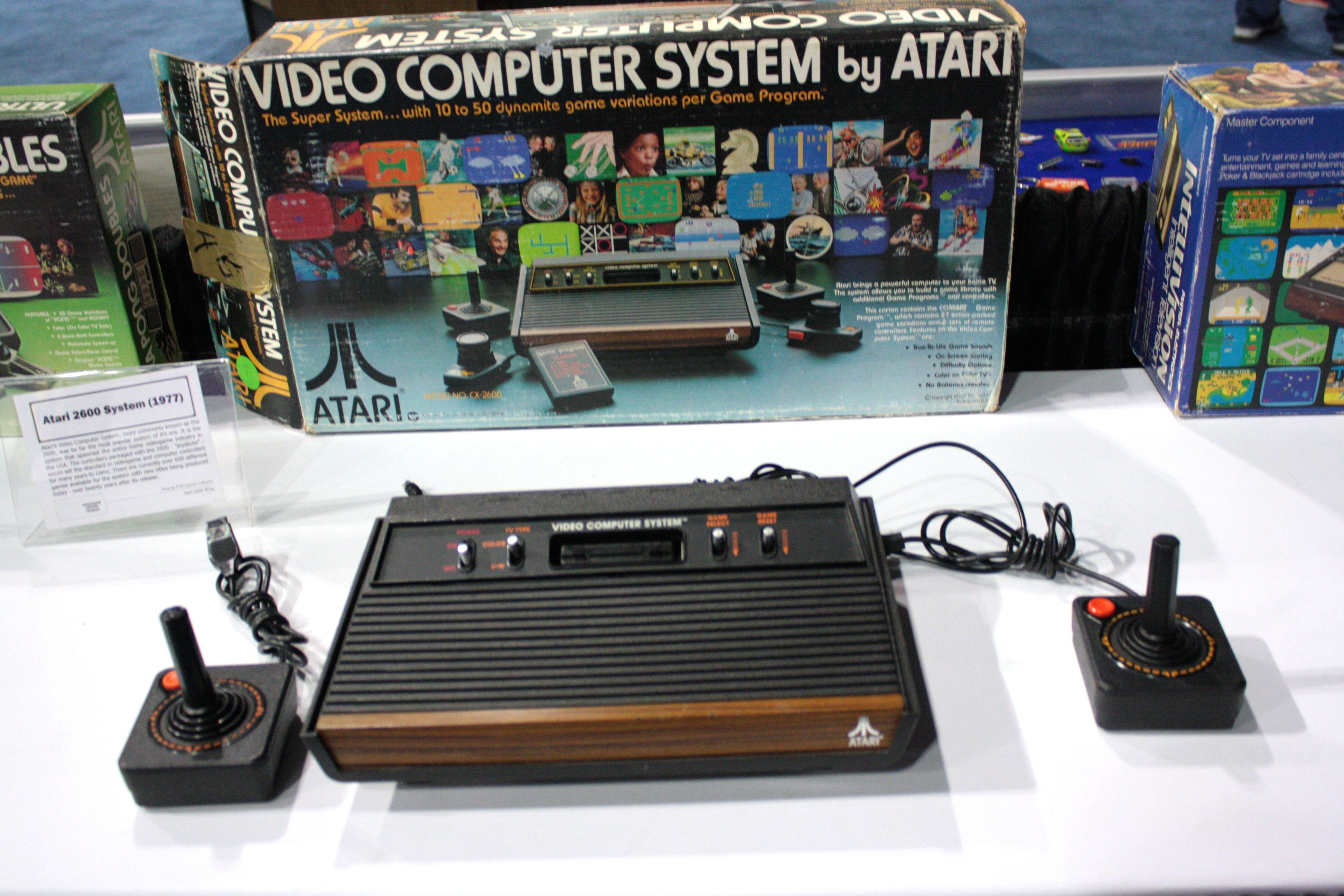 E3 2014 Vintage Gaming Collection Images