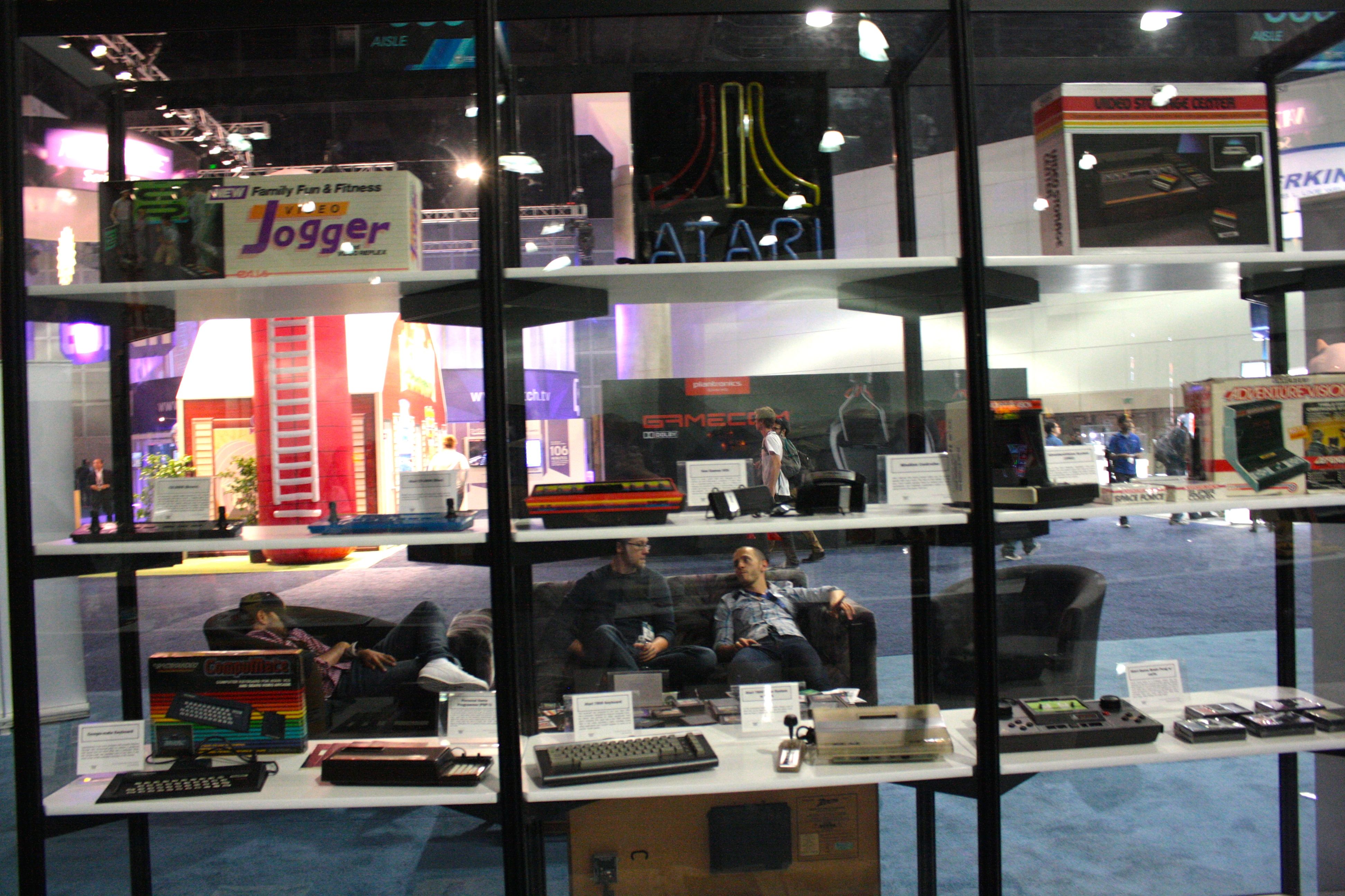 E3 2014 Vintage Gaming Collection Images