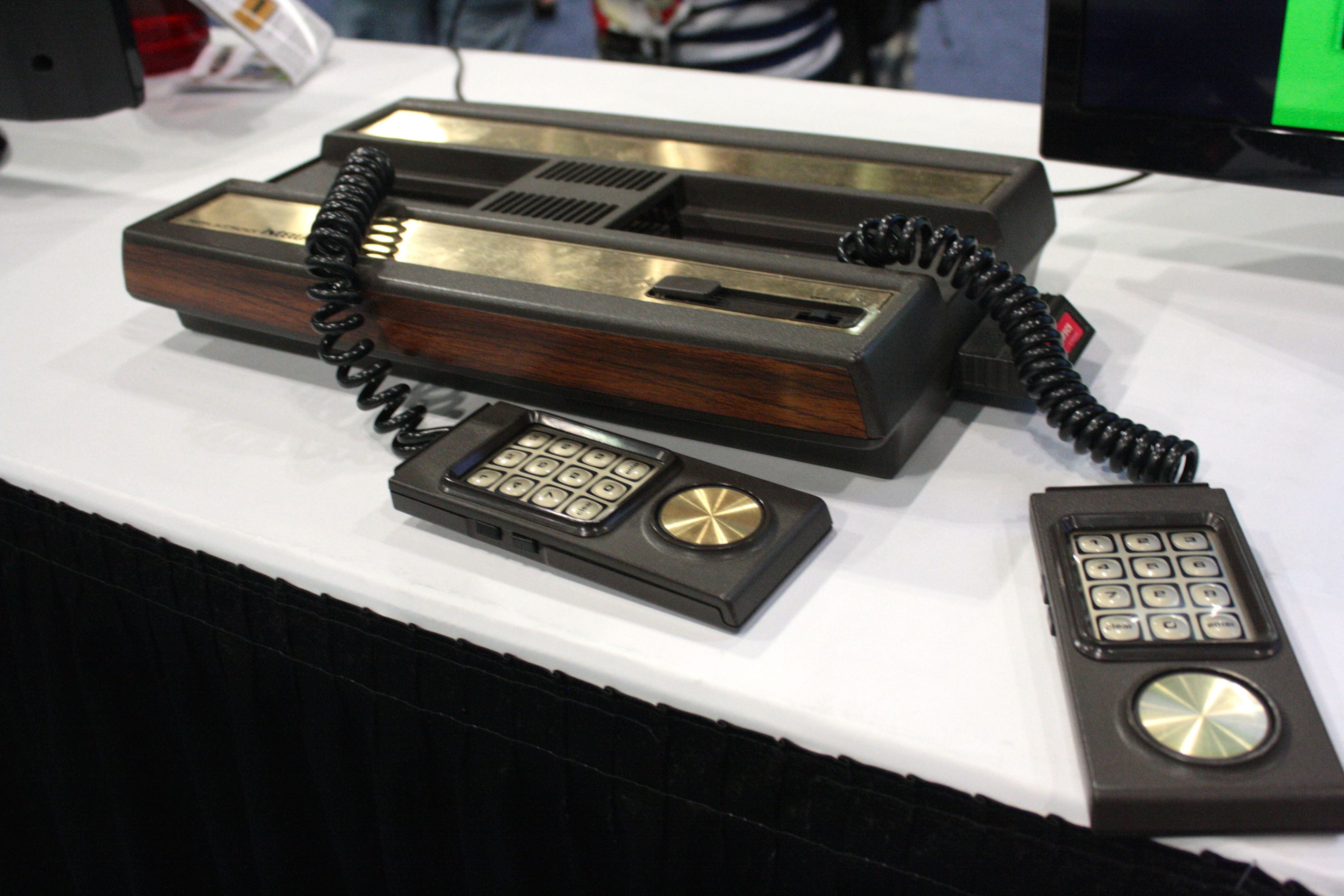 E3 2014 Vintage Gaming Collection Images