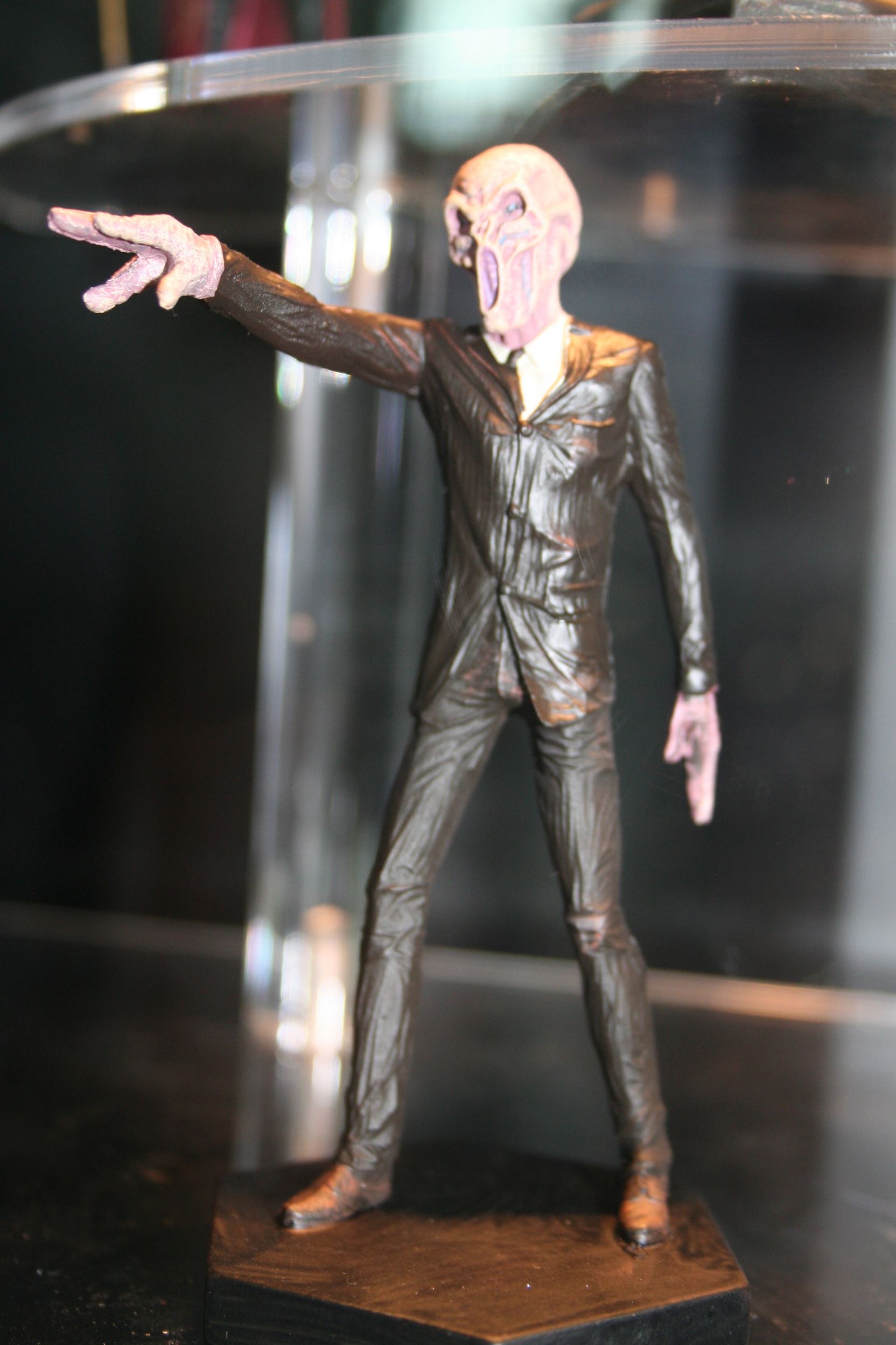Over 250 Pictures of Toys/Action Figures for BREAKING BAD, DOCTOR WHO ...