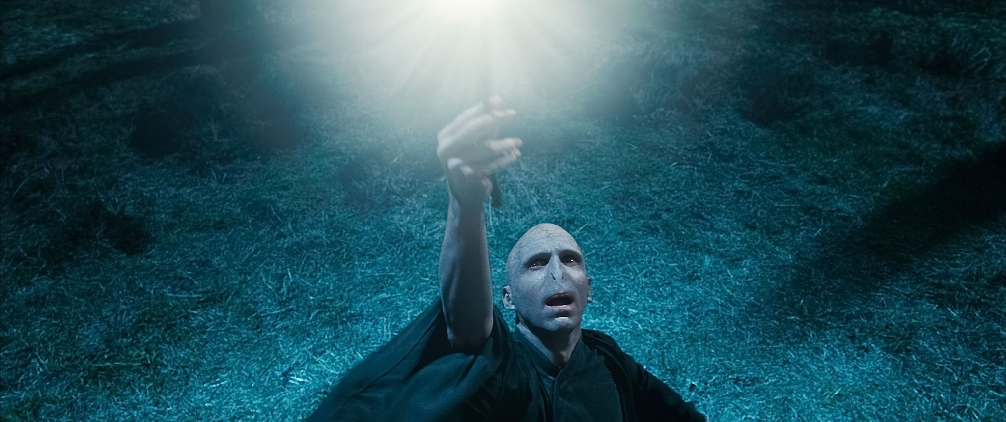 15 New Images from HARRY POTTER AND THE DEATHLY HALLOWS