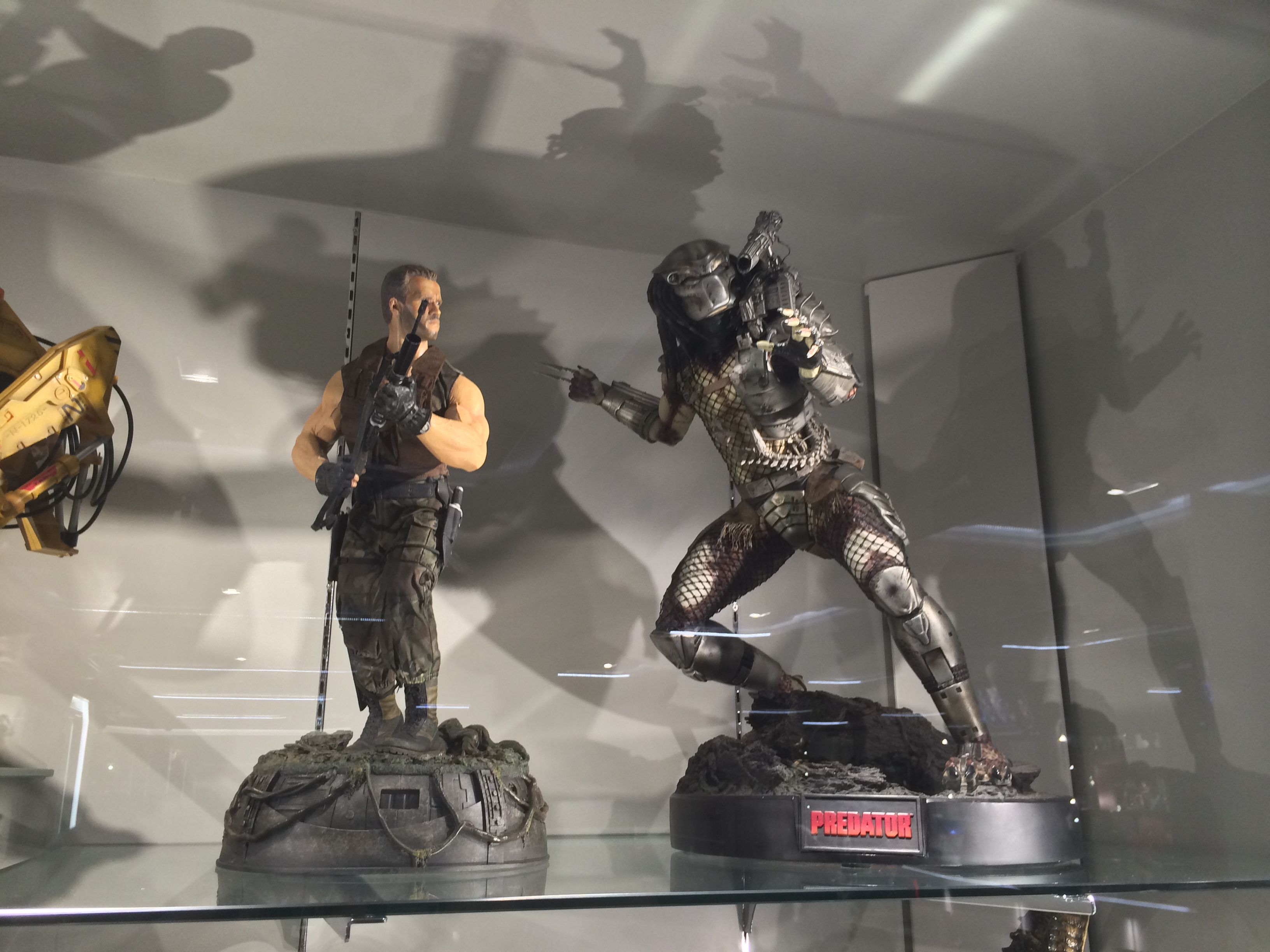 HOT TOYS "Secret Base" Retail Store Images