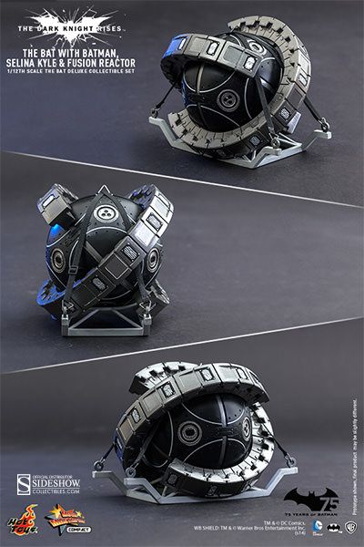 Hot Toys and Sideshow Collectibles Announce The Bat and The Bat Deluxe