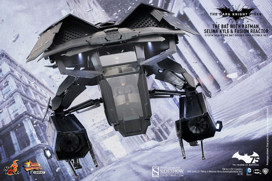 Hot Toys and Sideshow Collectibles Announce The Bat and The Bat Deluxe