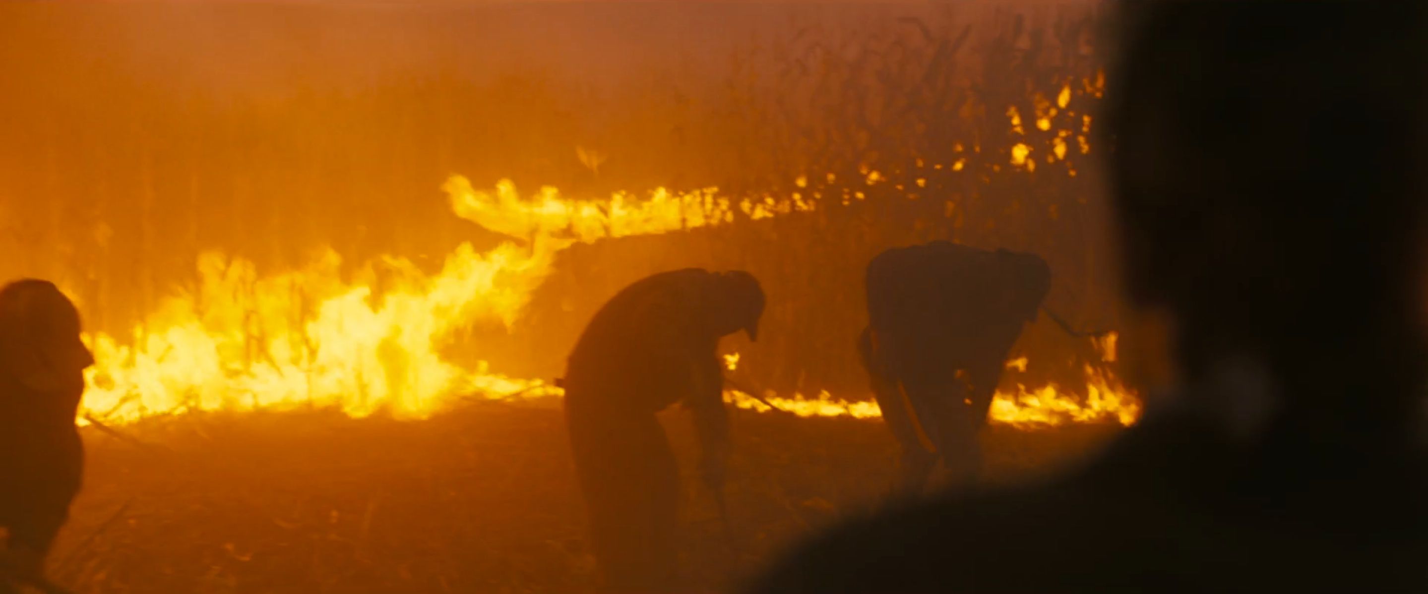 Interstellar Images Detail the World of the Film