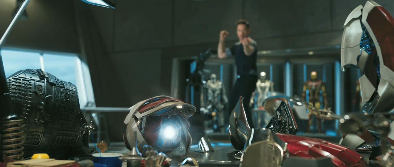 IRON MAN 3 Images Featuring Robert Downey Jr., Gwyneth Paltrow, and Ben ...