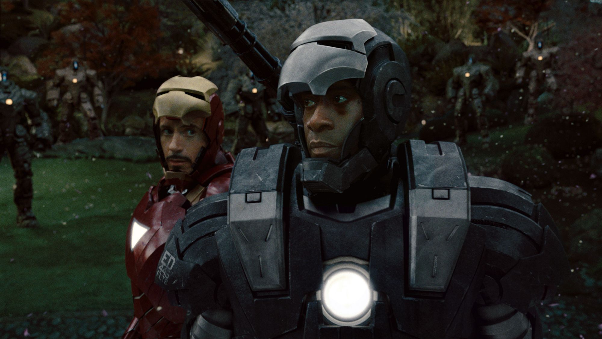 10 New IRON MAN 2 Images in High Resolution