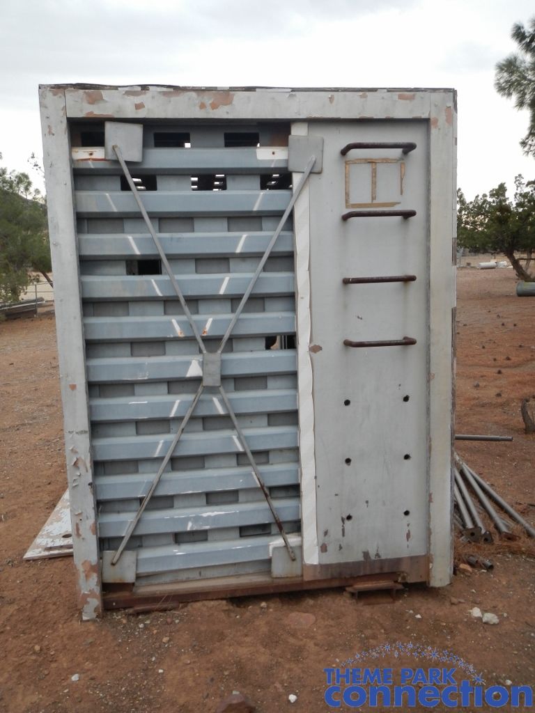 Bid on the Raptor Cage from JURASSIC PARK; Comes with Raptor Inside ...