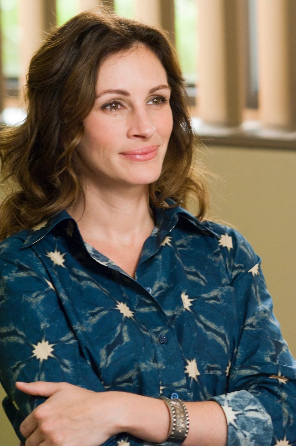 LARRY CROWNE Trailer