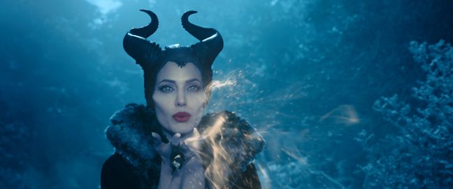MALEFICENT Trailer and Banner: Angelina Jolie Has Wings