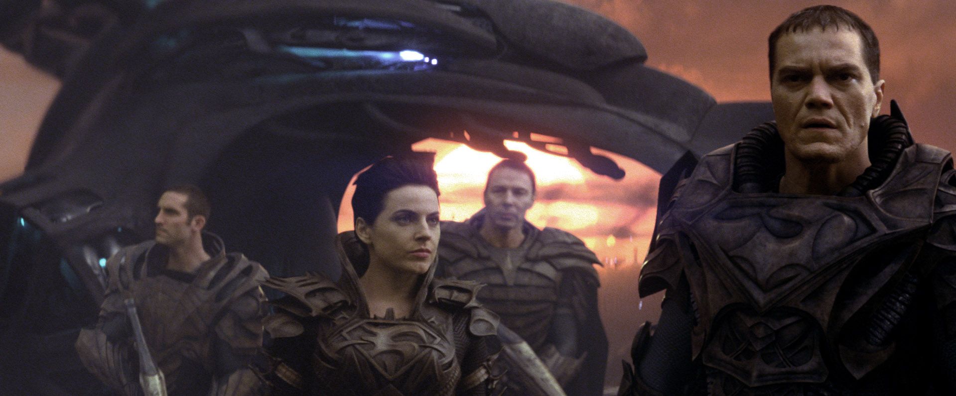 47 High-Resolution Images From MAN OF STEEL
