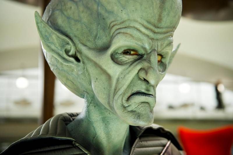 MEN IN BLACK 3 Images