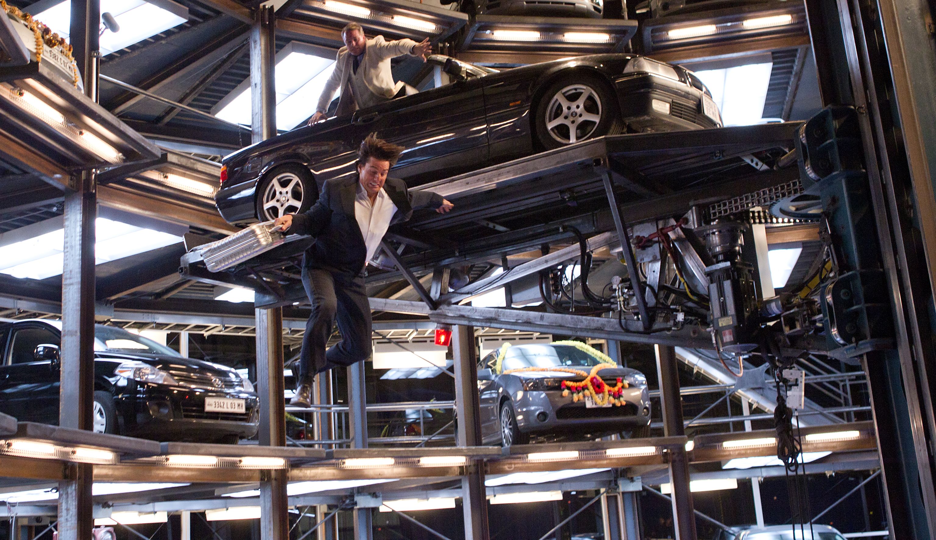 MISSION: IMPOSSIBLE - GHOST PROTOCOL Movie Clip and Images