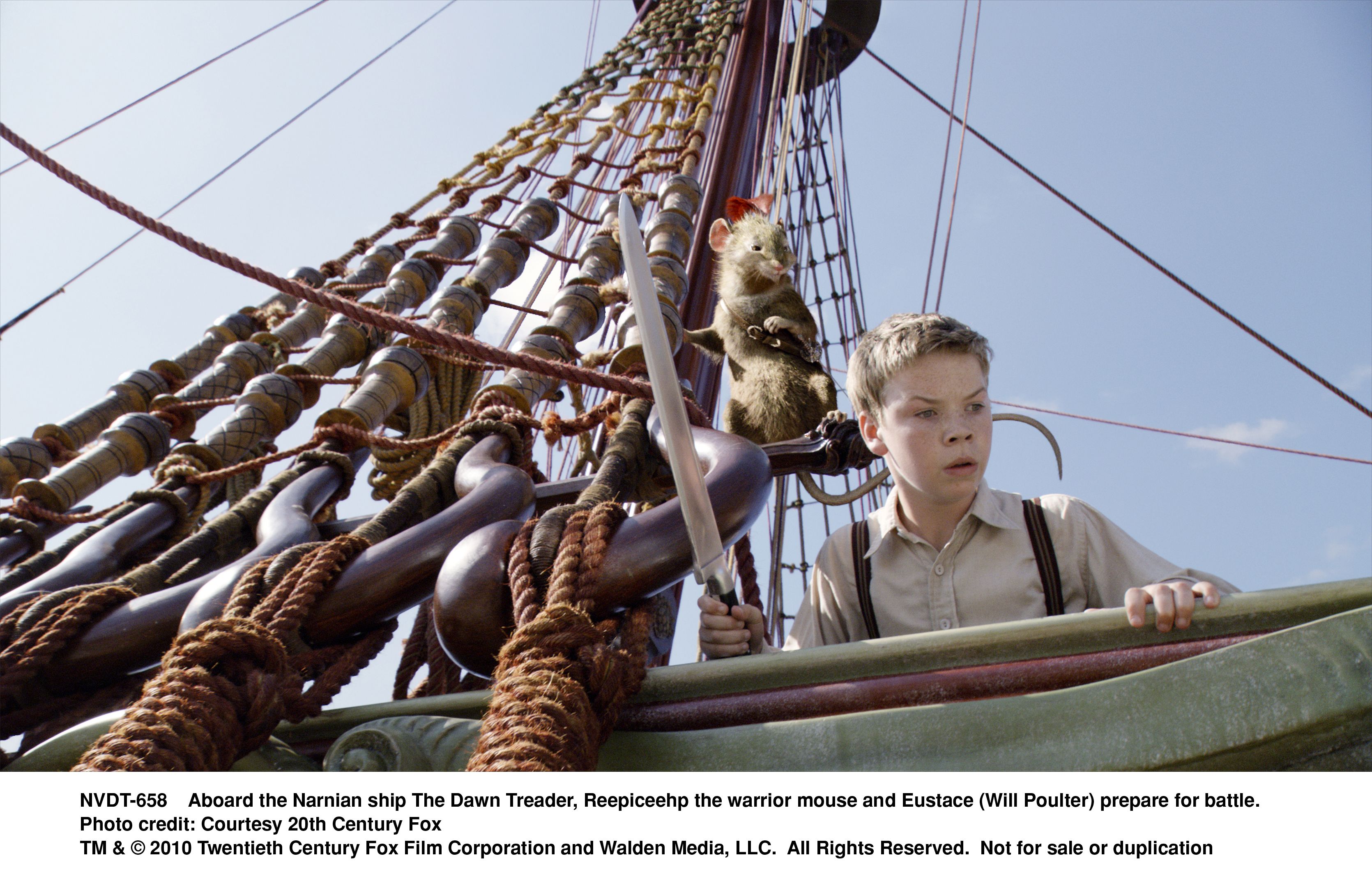 THE CHRONICLES OF NARNIA: THE VOYAGE OF THE DAWN TREADER Clips