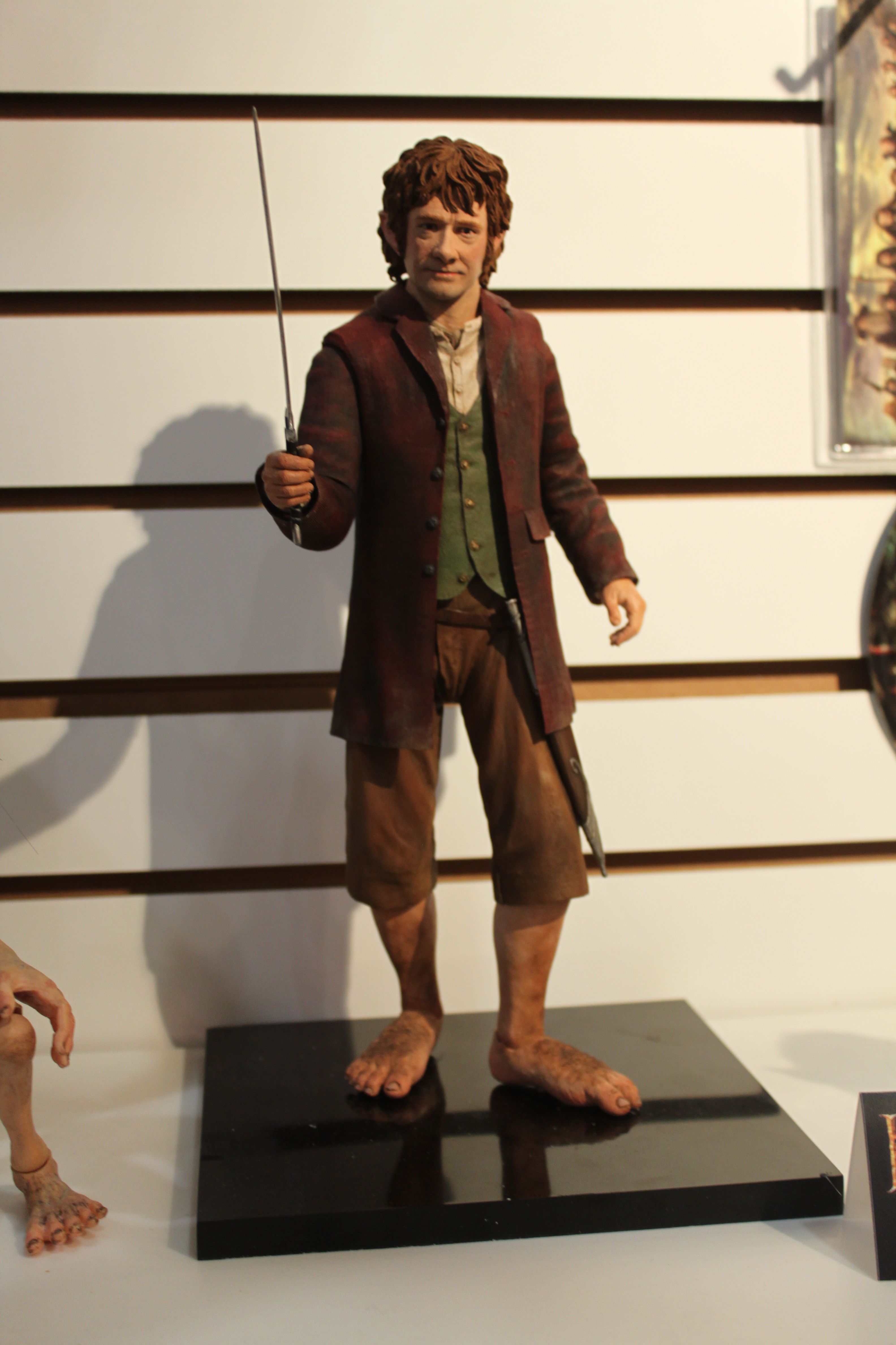 Mezco Toy Images BREAKING BAD and NECA's CARRIE, ALIENS, KICK-ASS 2 ...