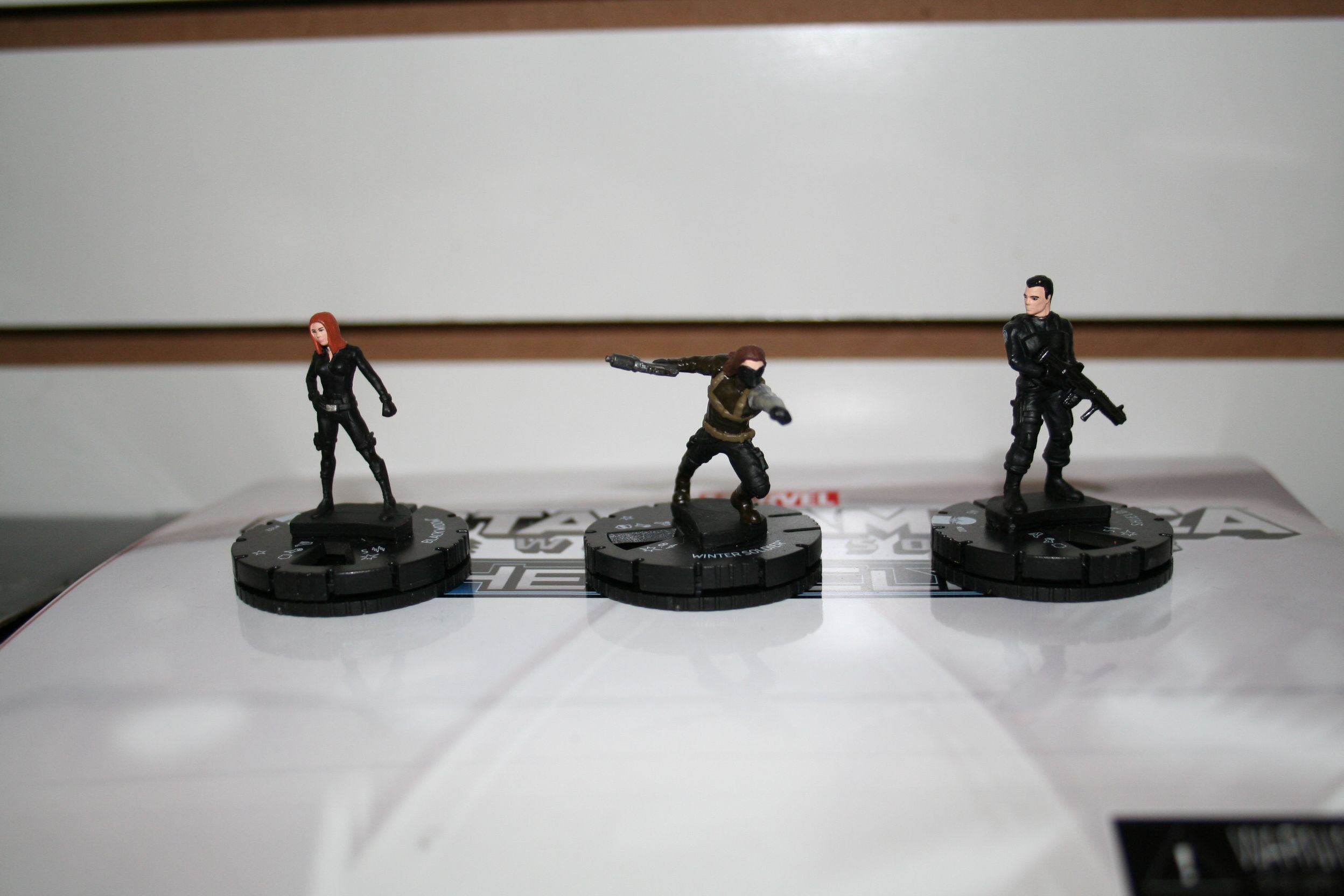 Pictures of the NECA Toys/Action Figures for DIVERGENT, PACIFIC RIM ...