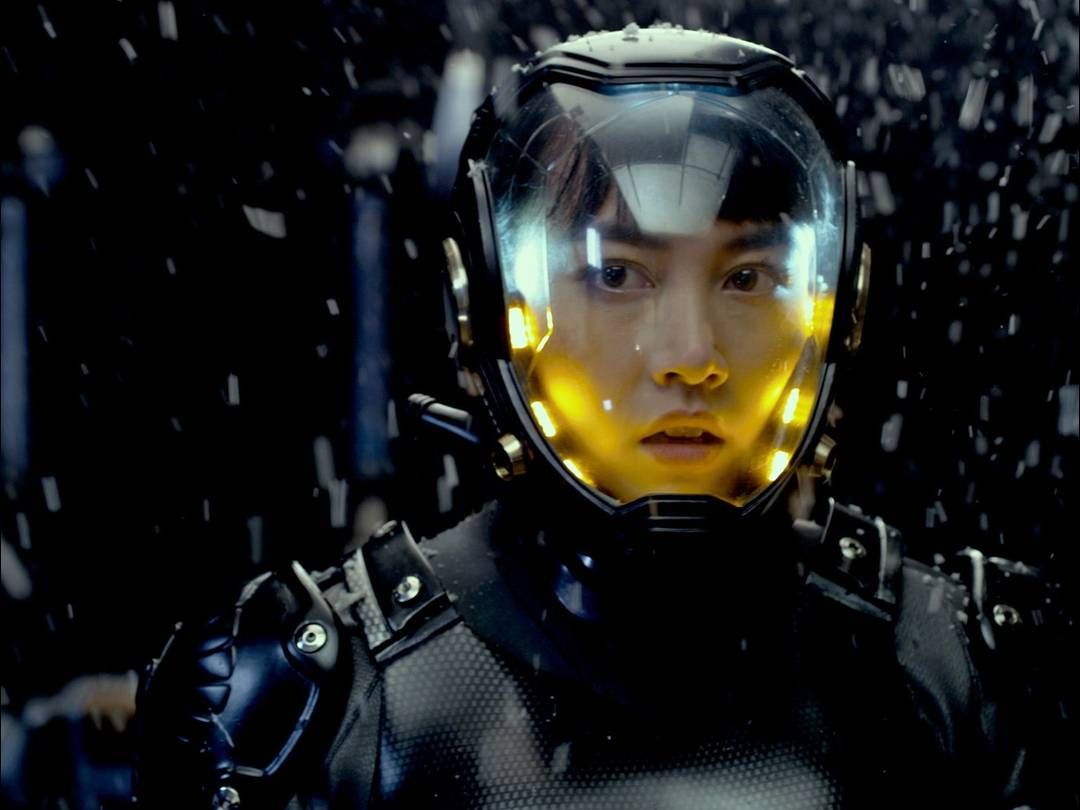 New Images from PACIFIC RIM plus Test Screening Reactions from Rian ...