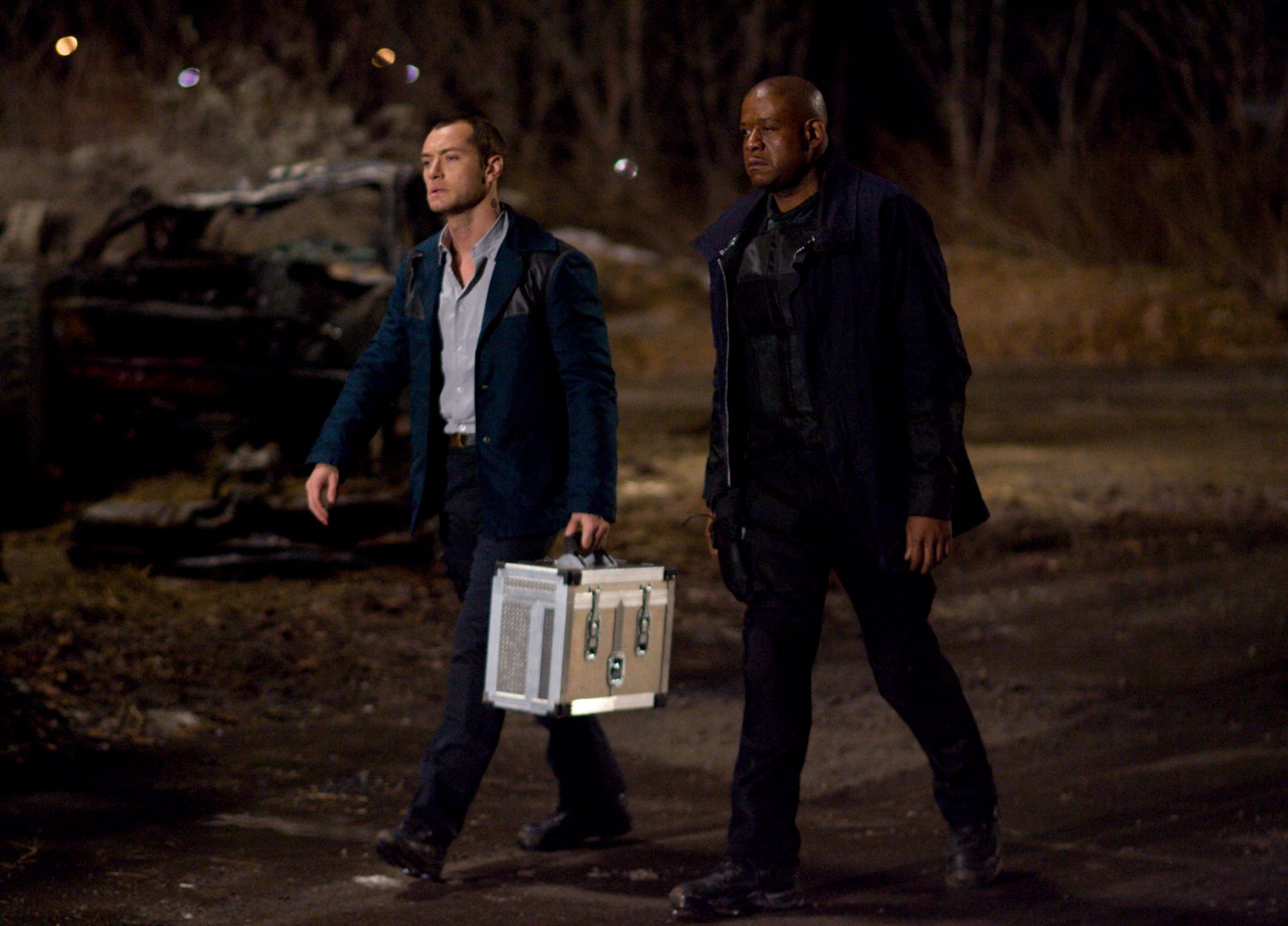 27 High Resolution Images and 5 High Res Posters from REPO MEN