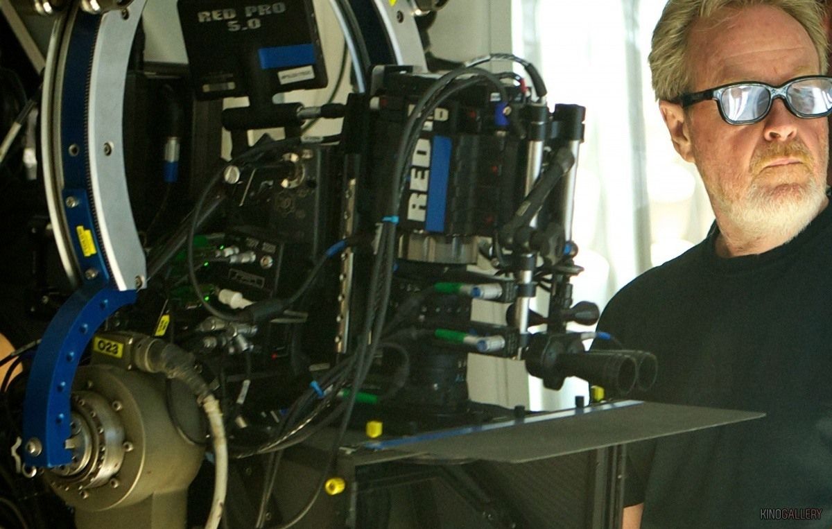 Over 15 PROMETHEUS Movie Images