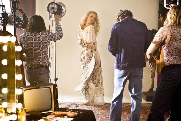 RUSH Images. RUSH Stars Chris Hemsworth, Olivia Wilde, and Daniel Bruhl