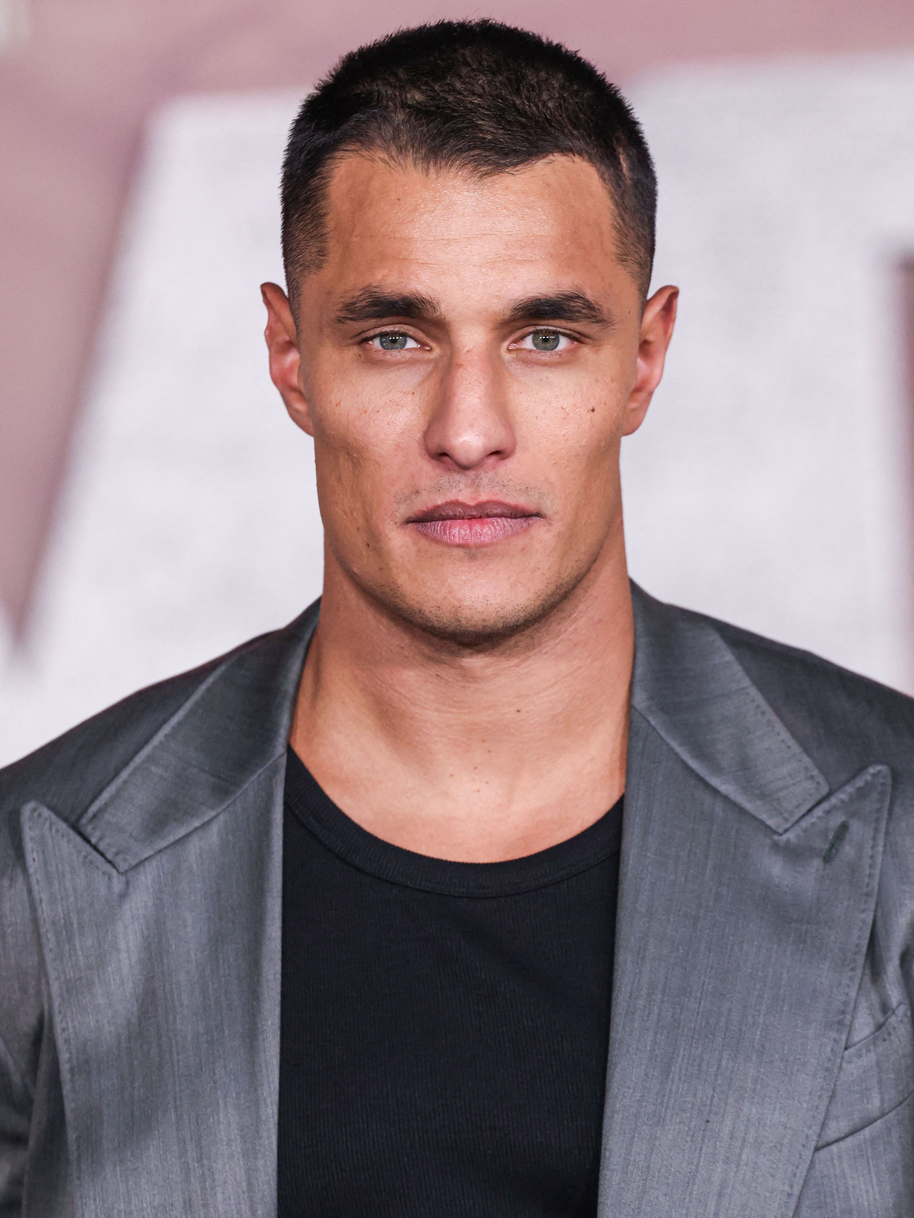 ‘The Faceless Lady’ — What We Know About the First Live-Action VR Show