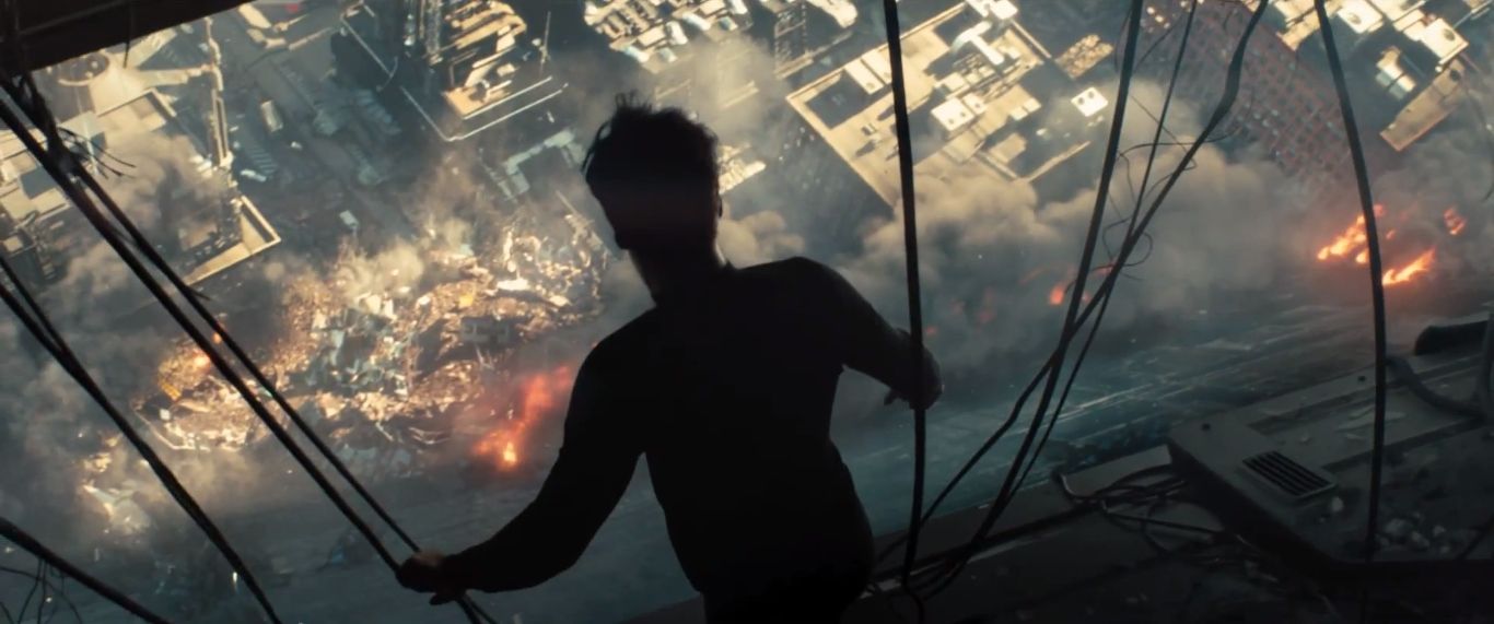 Over 25 STAR TREK INTO DARKNESS Images